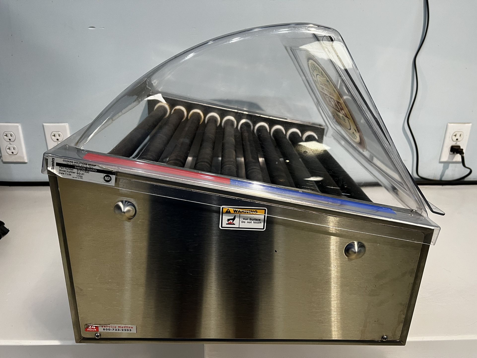 Standex Nathan’s 10 Rod Hot Dog Roller - 120V Standard Wall Plug ...