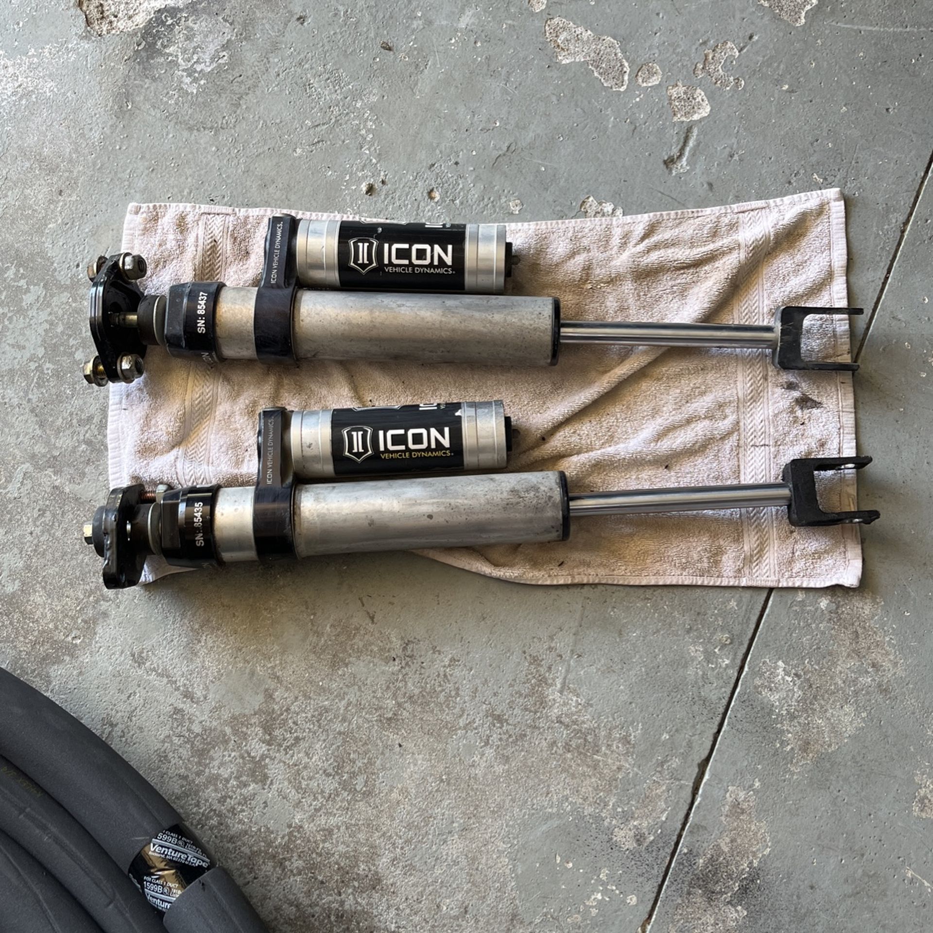 Icon Dynamic 2.5 Shocks for Sale in Oceanside, CA - OfferUp