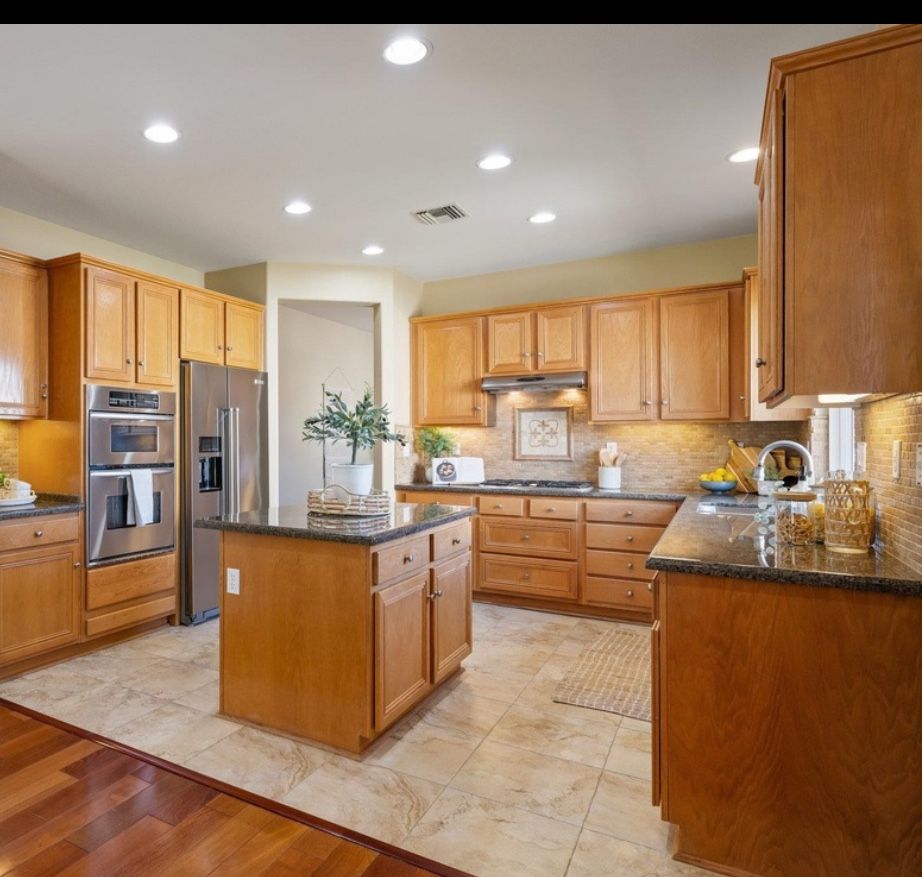 Free Kitchen Cabinets And Counters for Sale in La Costa, CA - OfferUp
