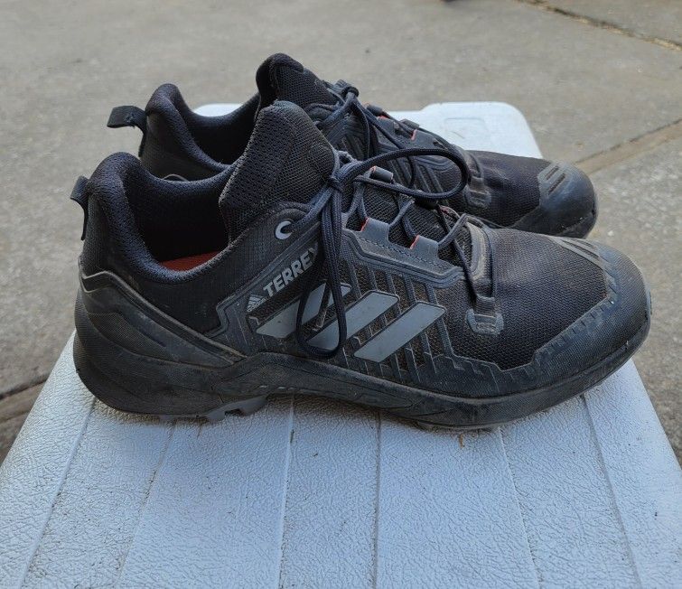 Adidas TERREX SWIFT R3 Hiking Shoe, Men's Size 9.5 for Sale in Bellevue ...