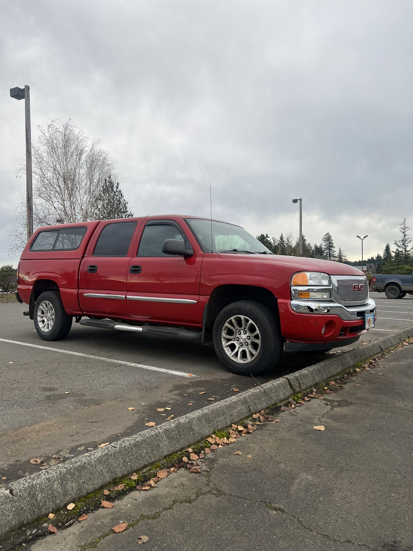 2005 GMC Sierra 1500 for Sale in Raymond, WA - OfferUp