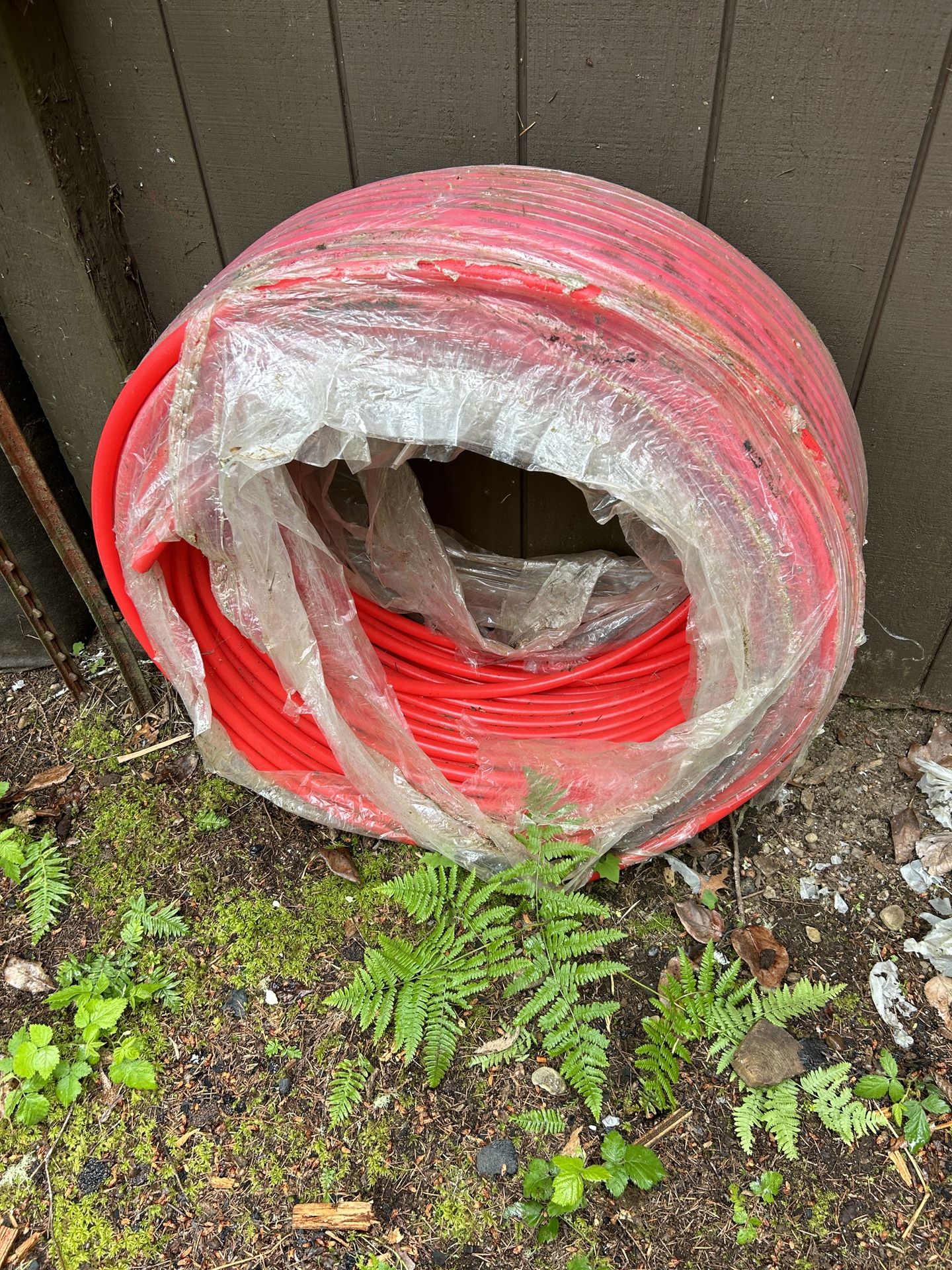 New Roll Of 3/4 Diameter 200’ PEX “B” Tubing for Sale in Allyn, WA ...