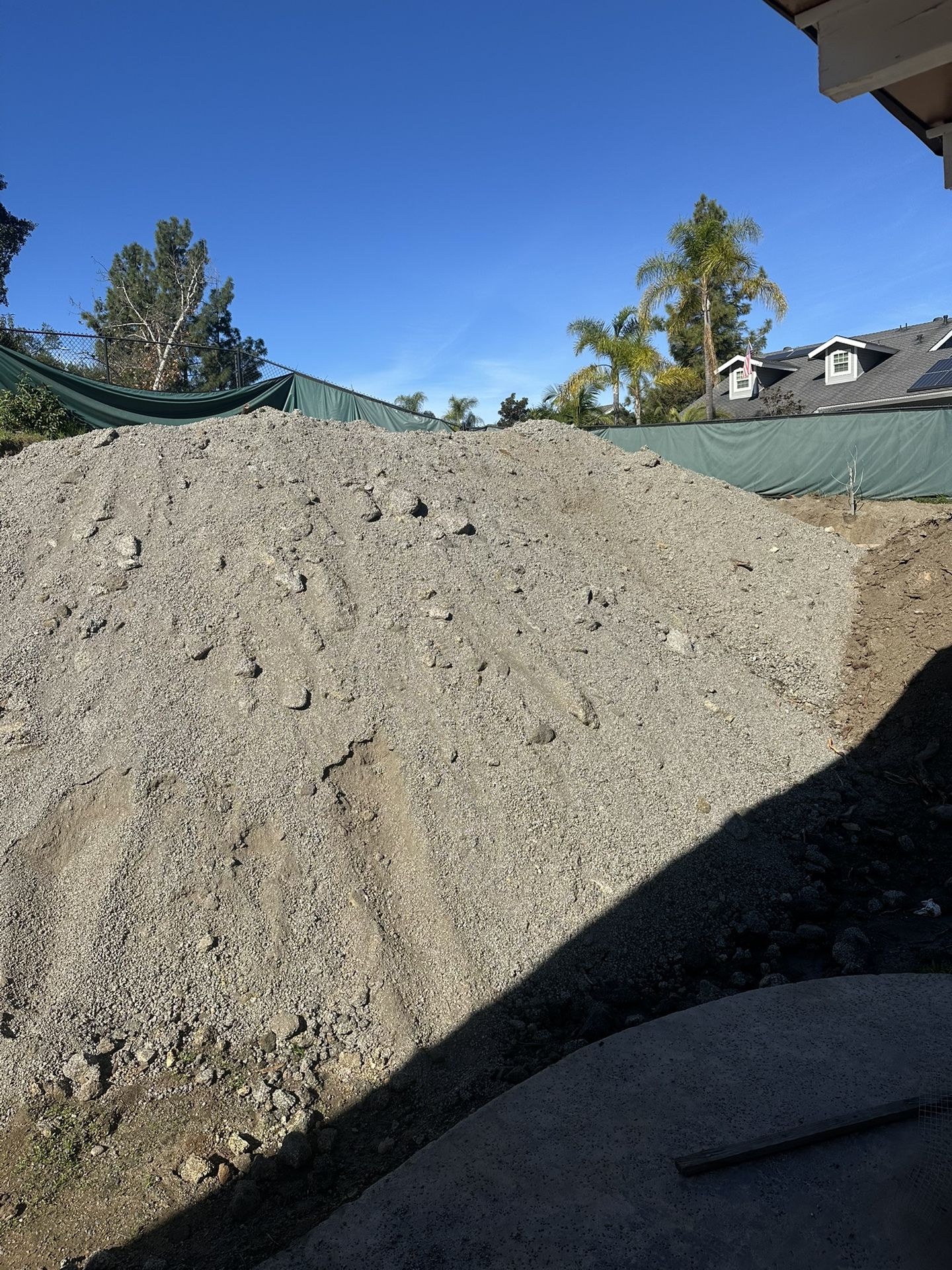 Free Backyard Dirt for Sale in El Cajon, CA - OfferUp