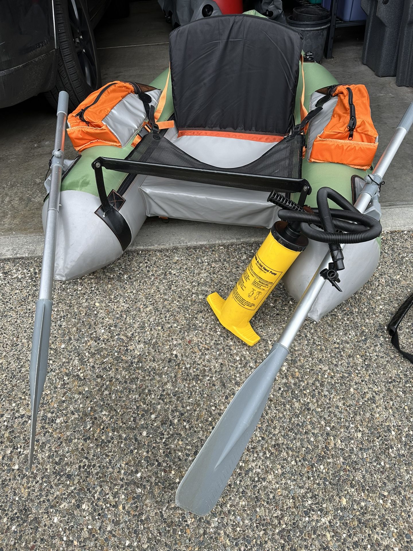 Outcast Fishcat Cruzer Float Tube for Sale in Maple Valley, WA - OfferUp