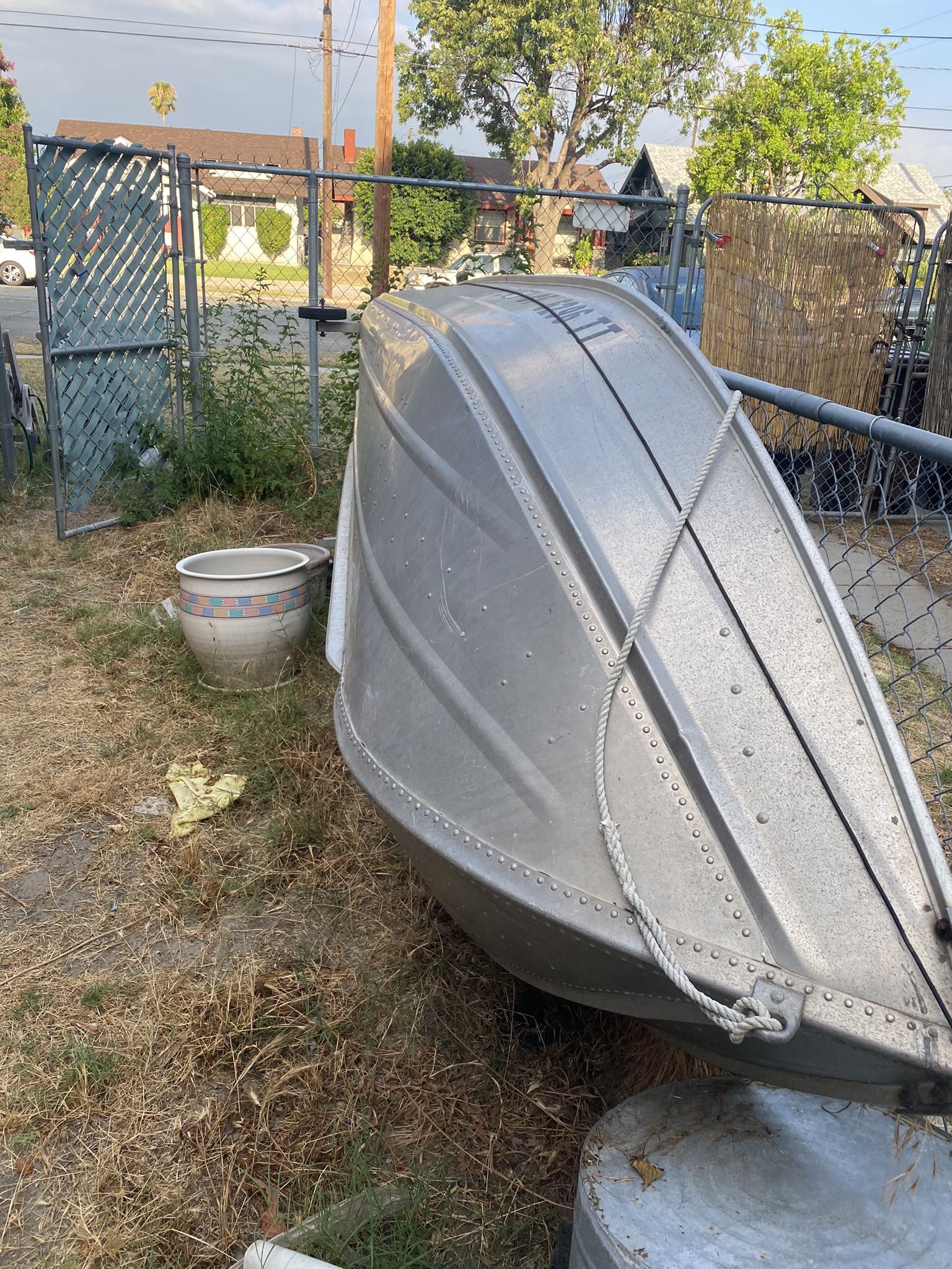 13ft Aluminum Boat With Title for Sale in Grand Terrace, CA - OfferUp