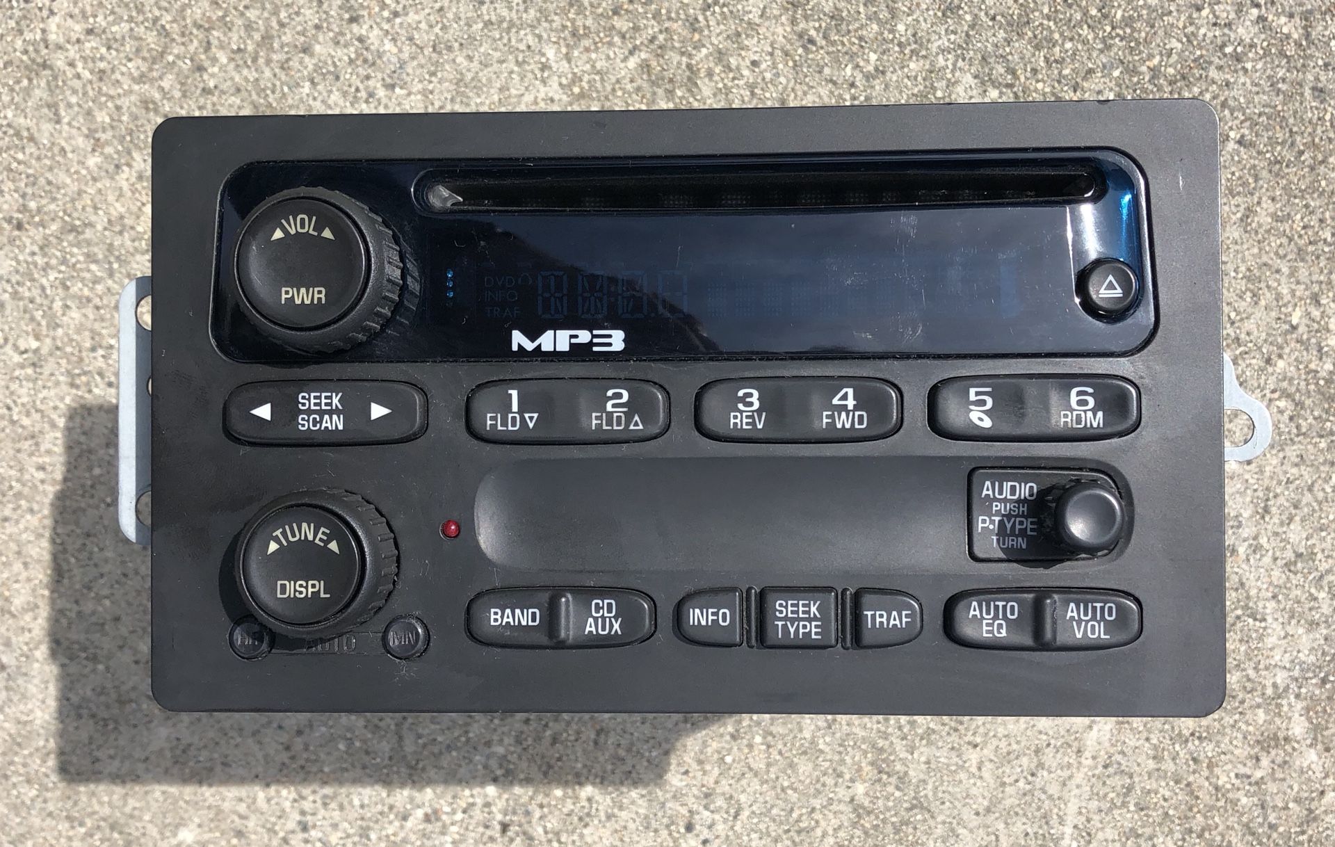 2004-2012 Chevy GMC Radio MP3 CD Player OEM GM# 15837848 Colorado ...