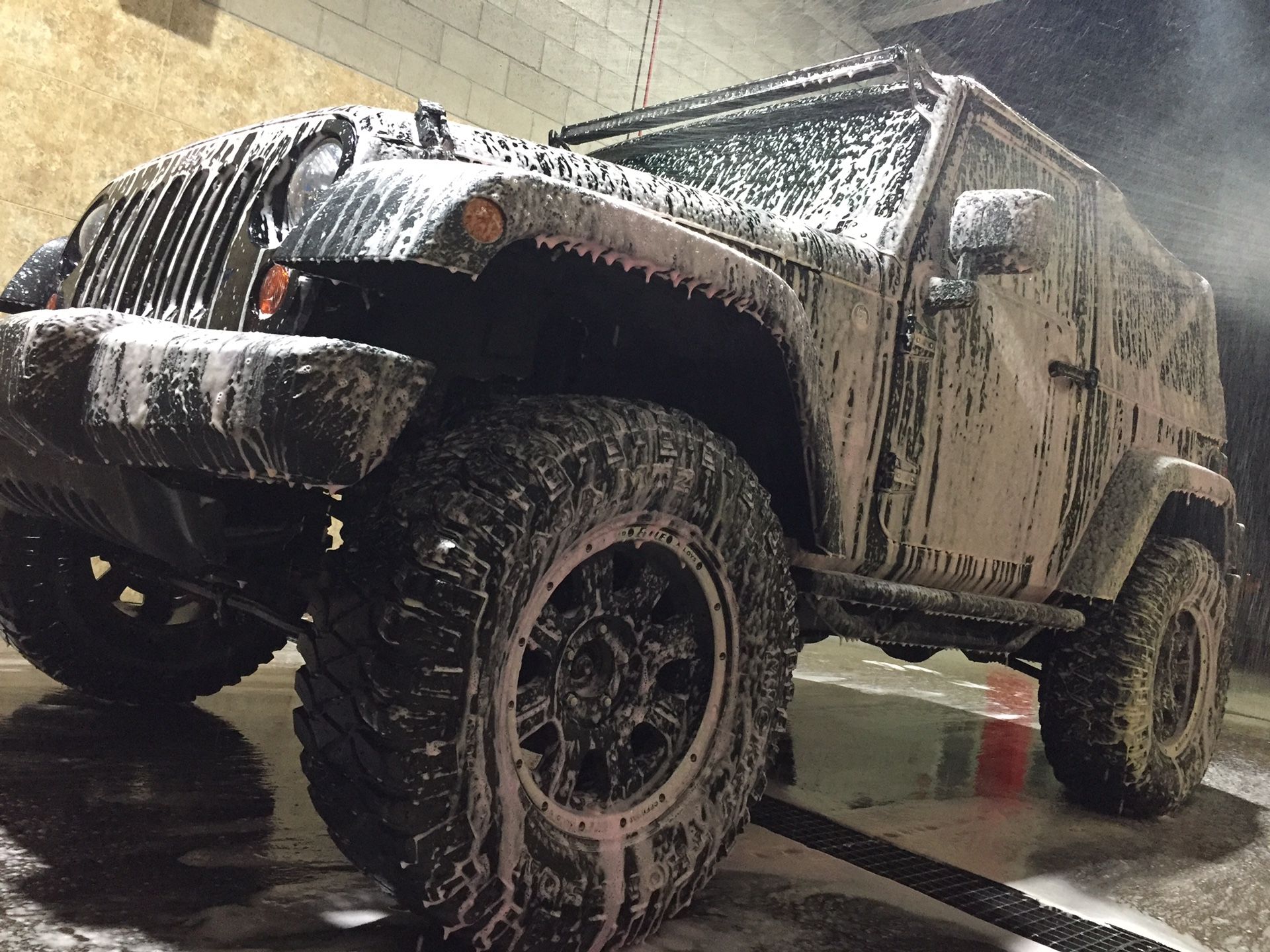 5 33 inch falken wildpeak mts with 17 inch wheel for Sale in Mesa, AZ ...