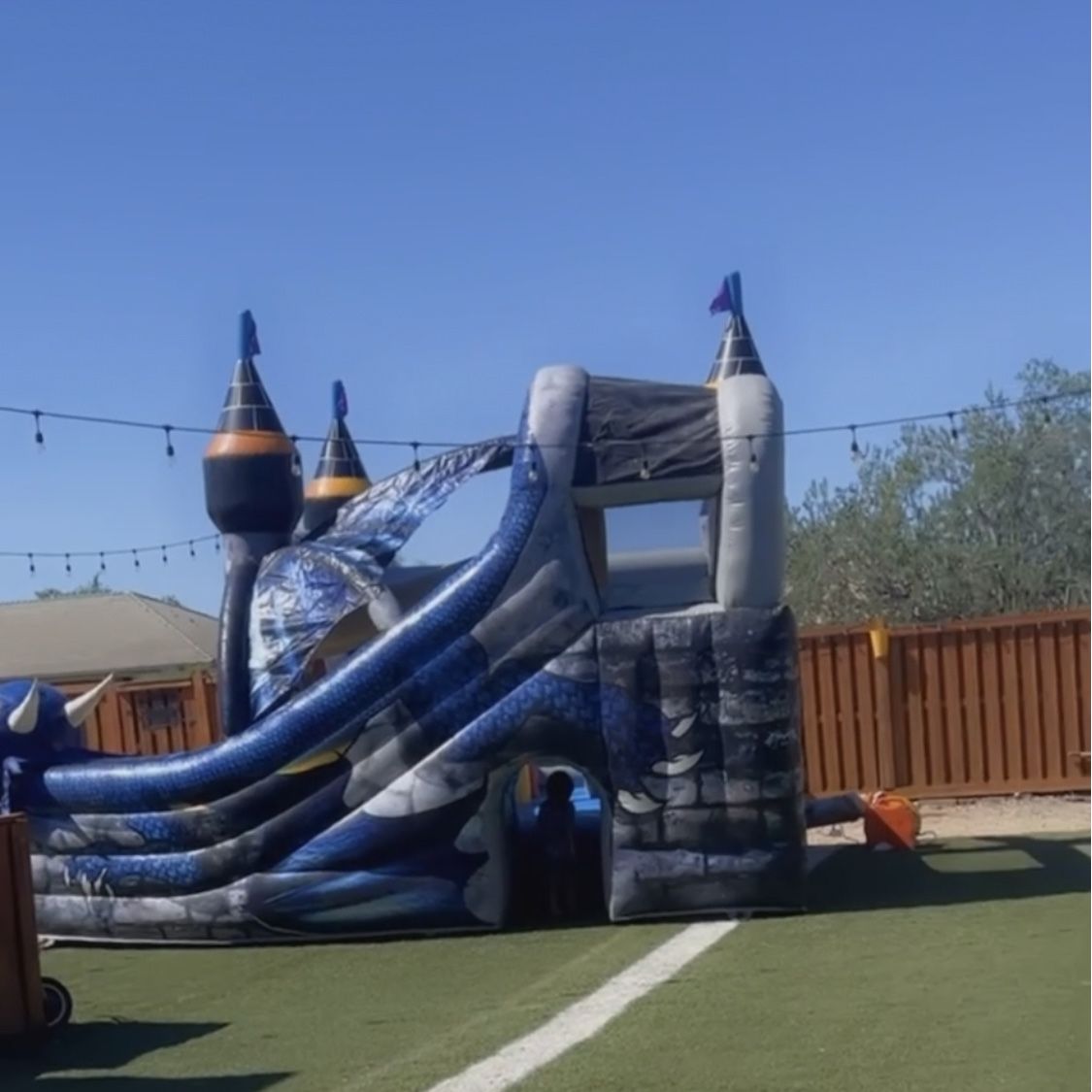 Dragon Jumper/obstacle course for Sale in Phoenix, AZ - OfferUp