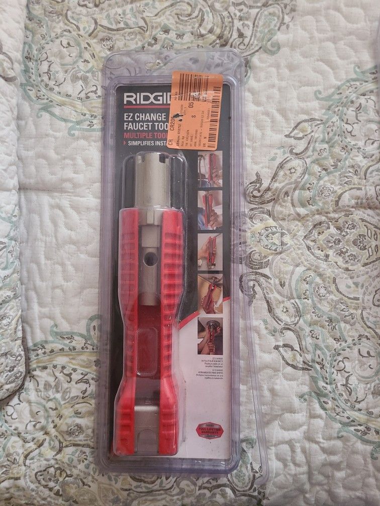 Rigid Easy Change Faucet Drain Water Line Removal Tool for Sale in El ...