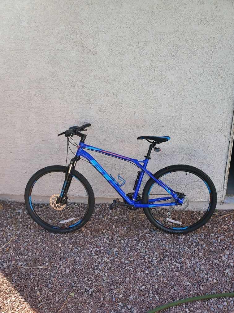 2020 GT Aggressor Pro 27.5" Mountain Bike for Sale in Las Vegas, NV ...