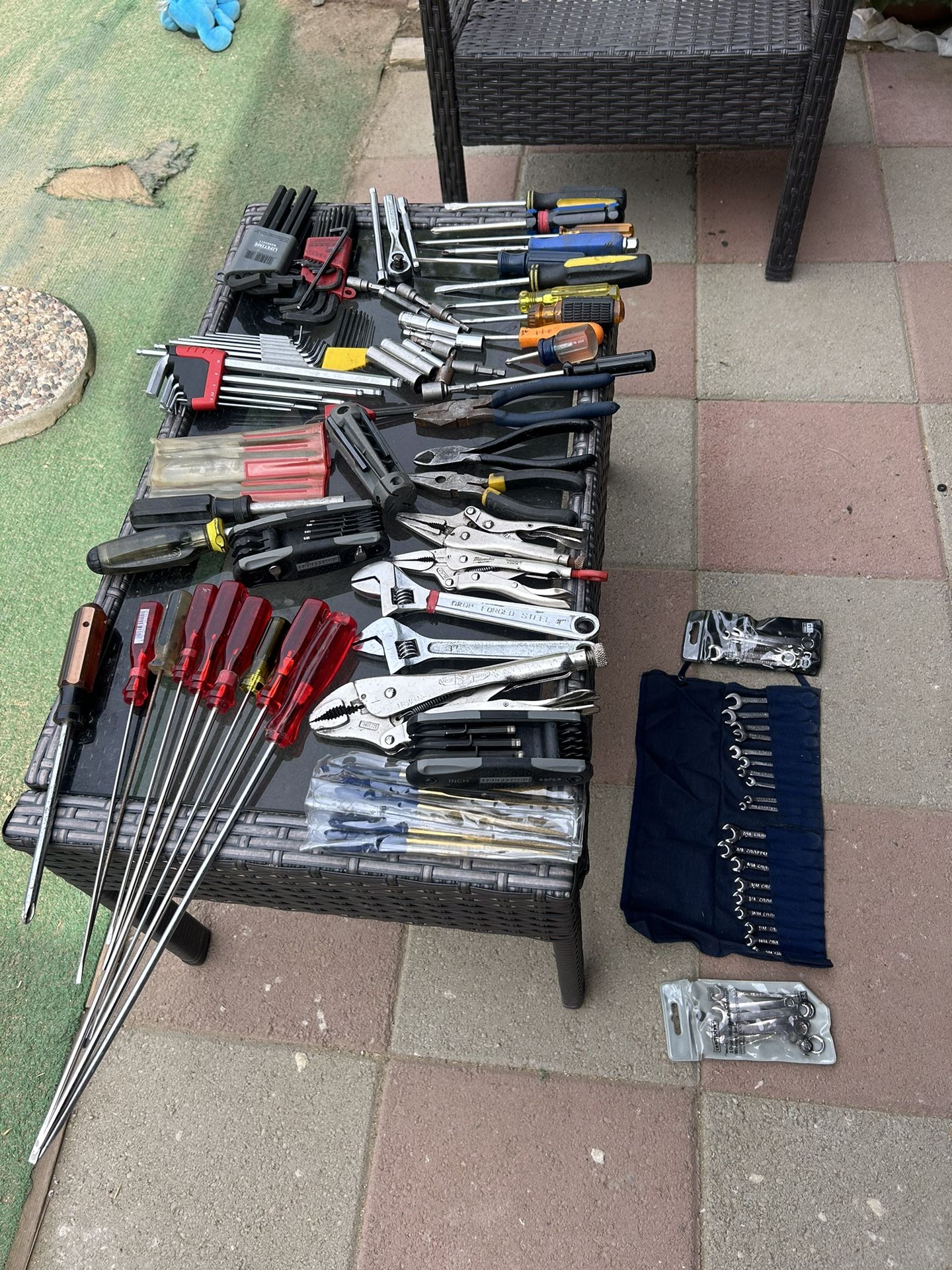 Desarmadores Yaves Pinzas Son Para Mecánico De Máquina De Coser 90 for ...