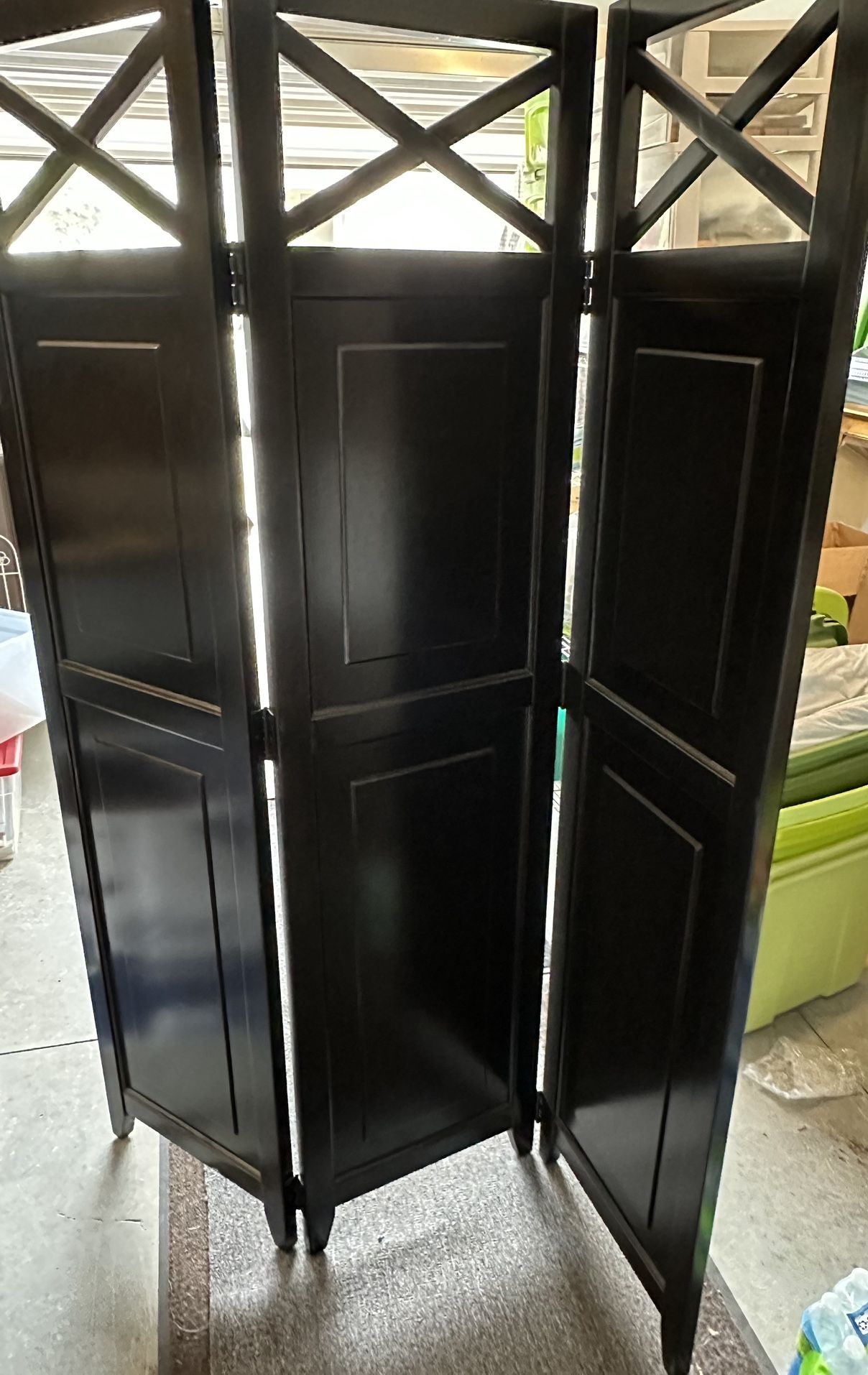 3 Panel Room Divider Solid Wood Screen for Sale in Columbus, OH - OfferUp