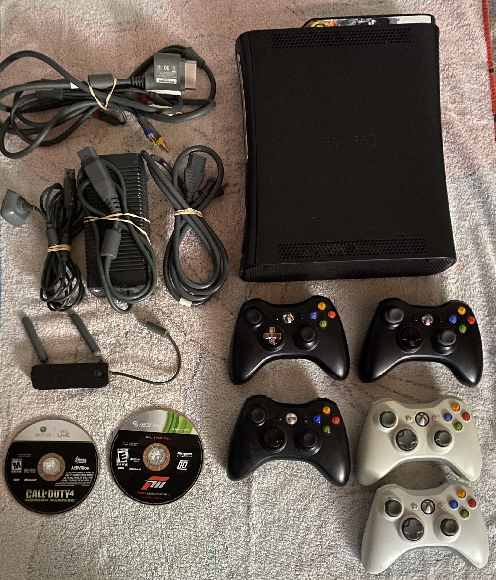 Xbox 360 Elite for Sale in Santa Ana, CA - OfferUp