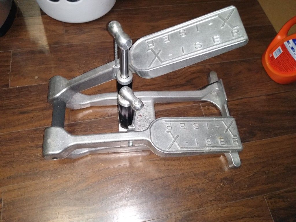 Xiser Mini Stepper for Sale in Auburn, WA - OfferUp