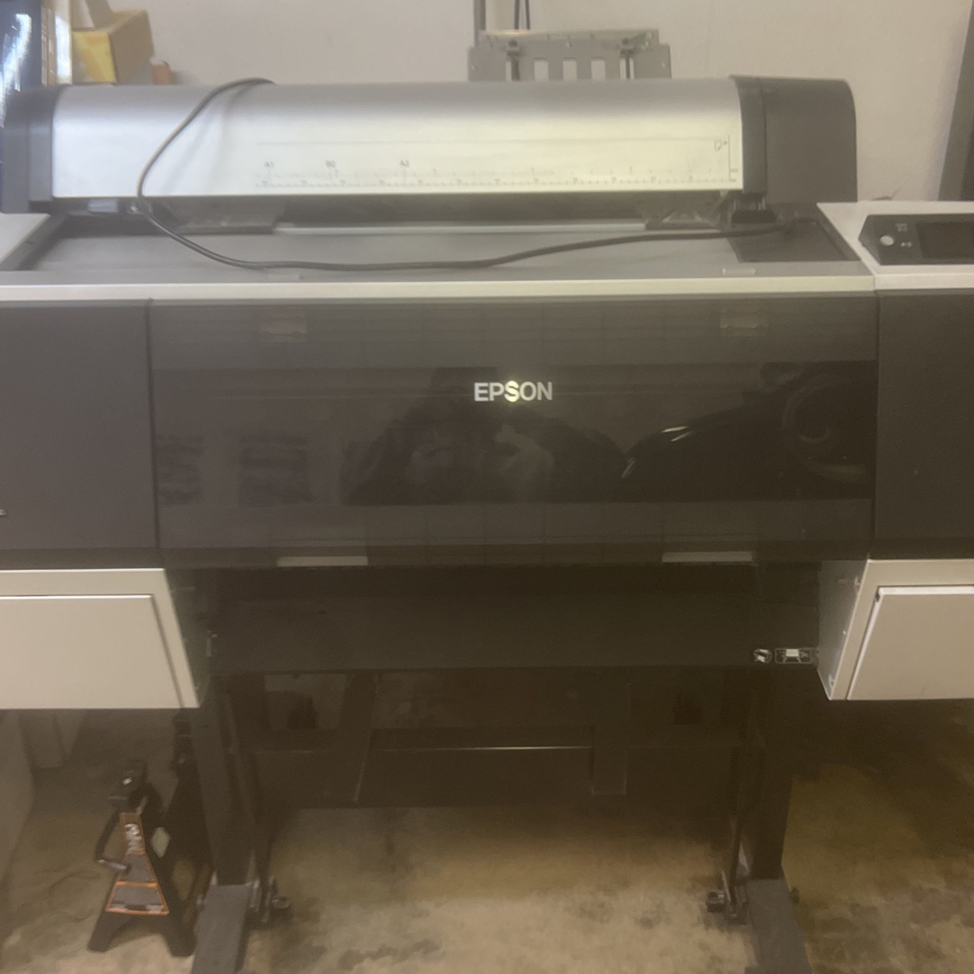 Epson Stylus Pro 7890 Printer for Sale in Riverside, CA - OfferUp
