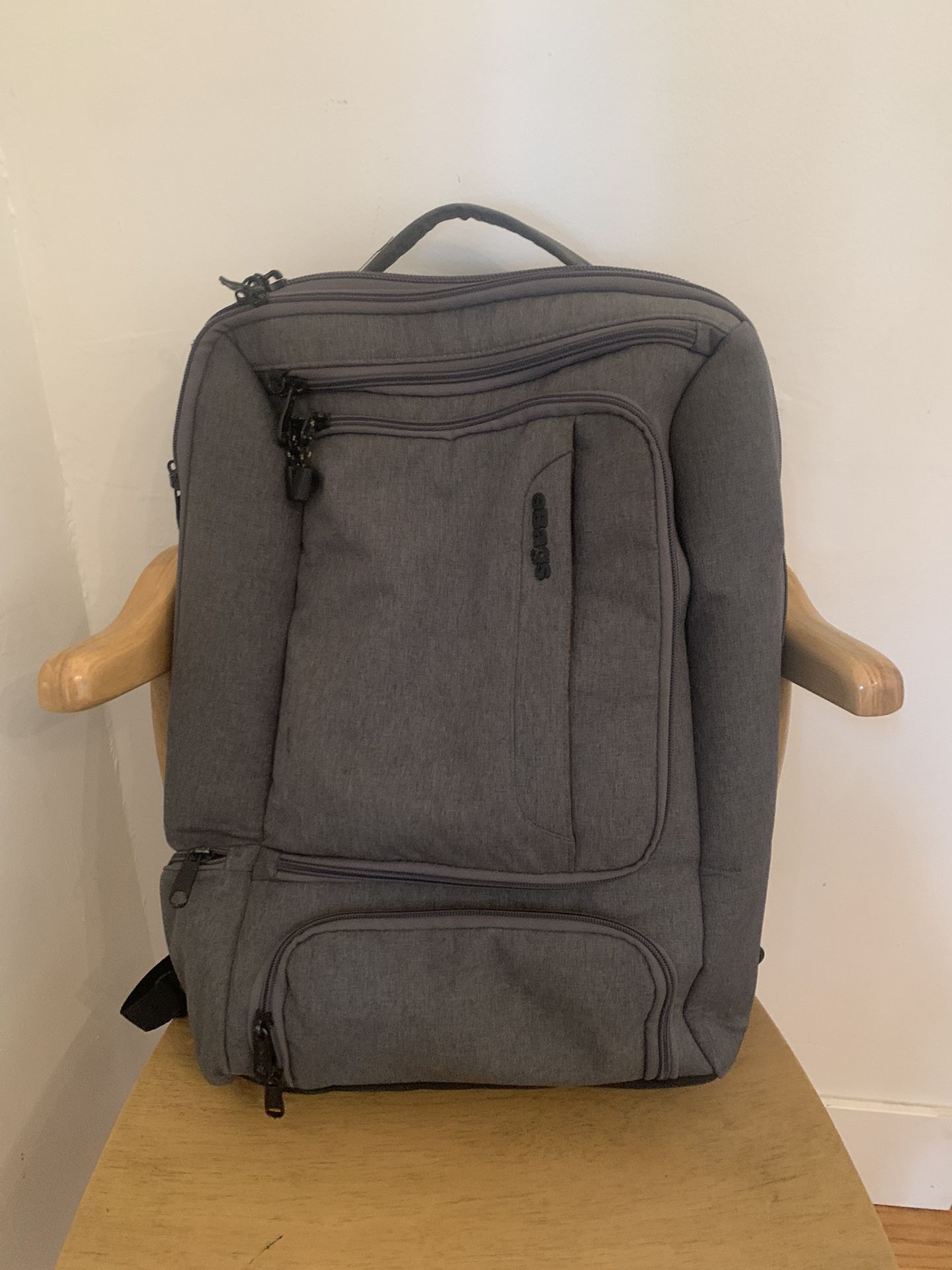 eBag Pro Weekender Slim Backpack for Sale in Santa Ana, CA - OfferUp