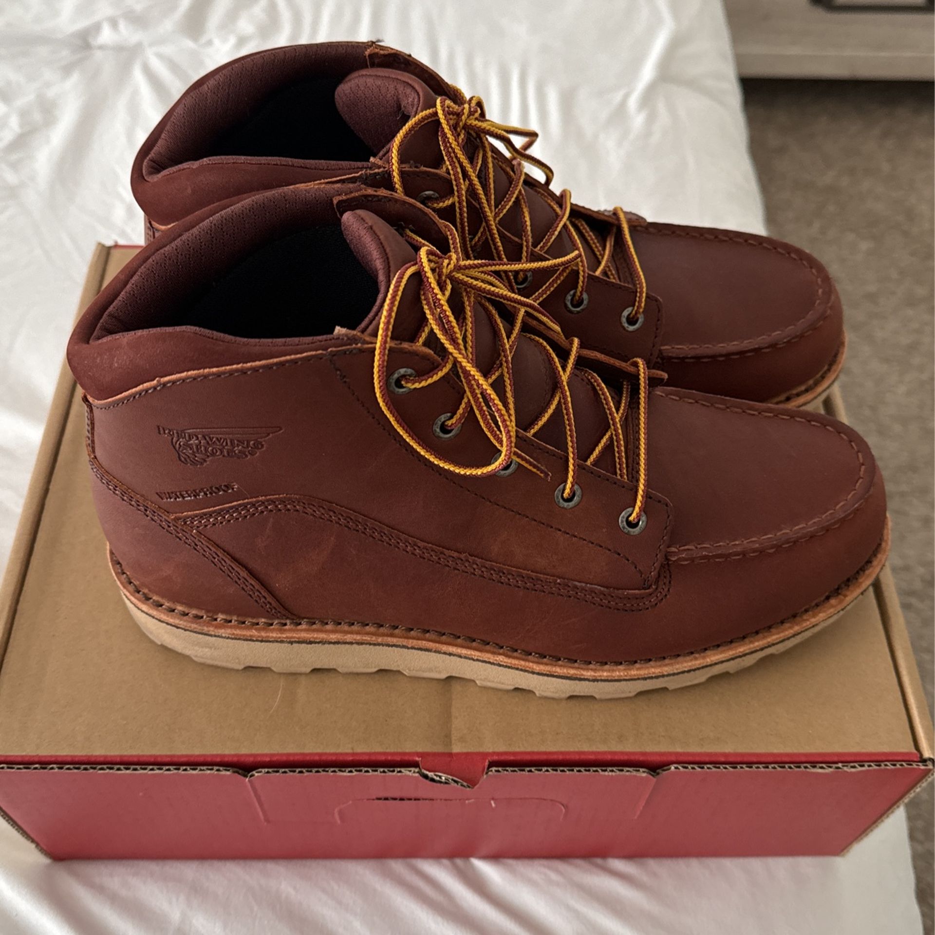 RED WING Model 1221 Size 11D Soft Toe for Sale in Clovis, CA - OfferUp