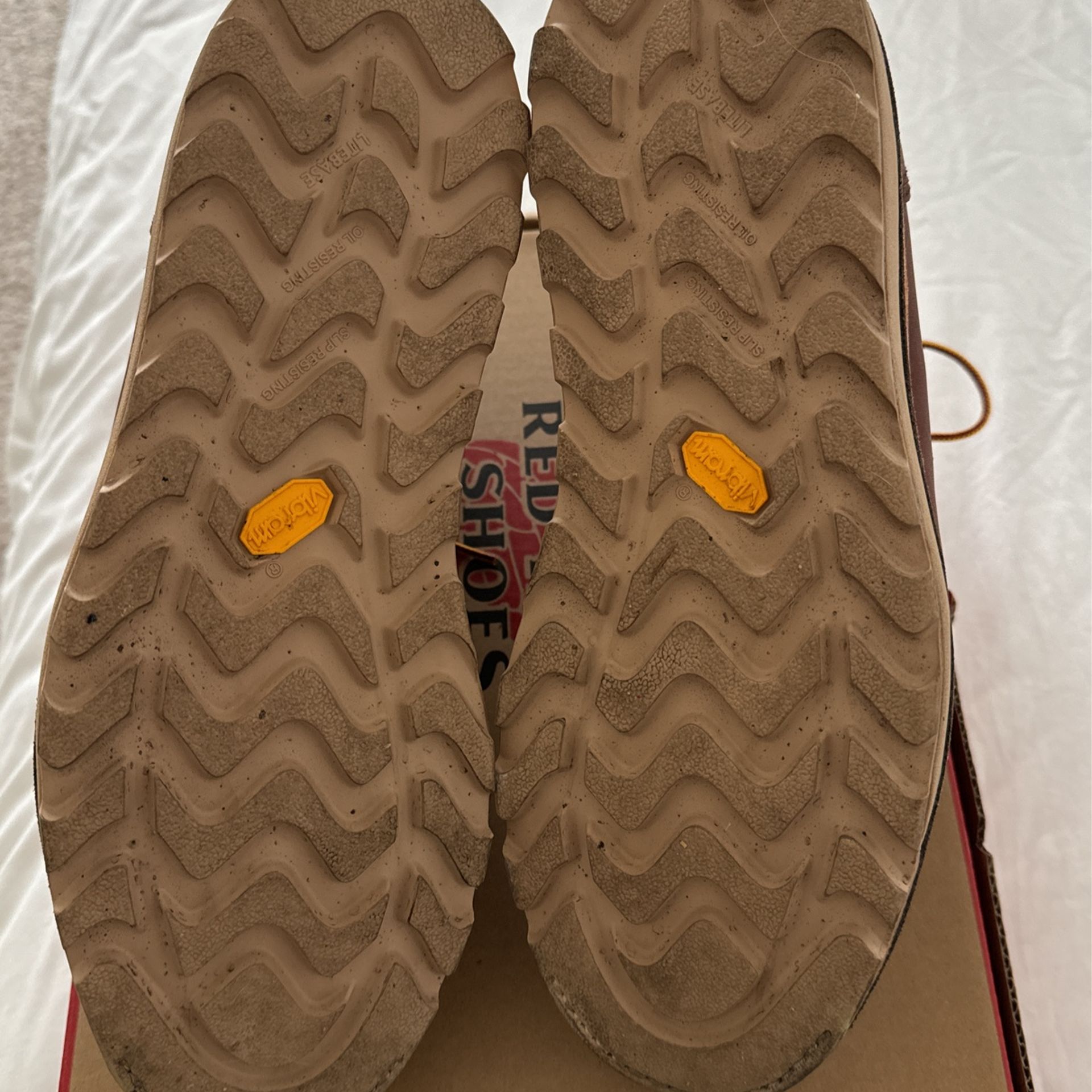 RED WING Model 1221 Size 11D Soft Toe for Sale in Clovis, CA - OfferUp