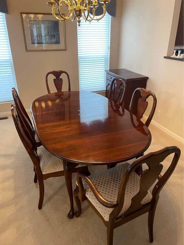 Full Dining Room Set for Sale in Tacoma, WA - OfferUp
