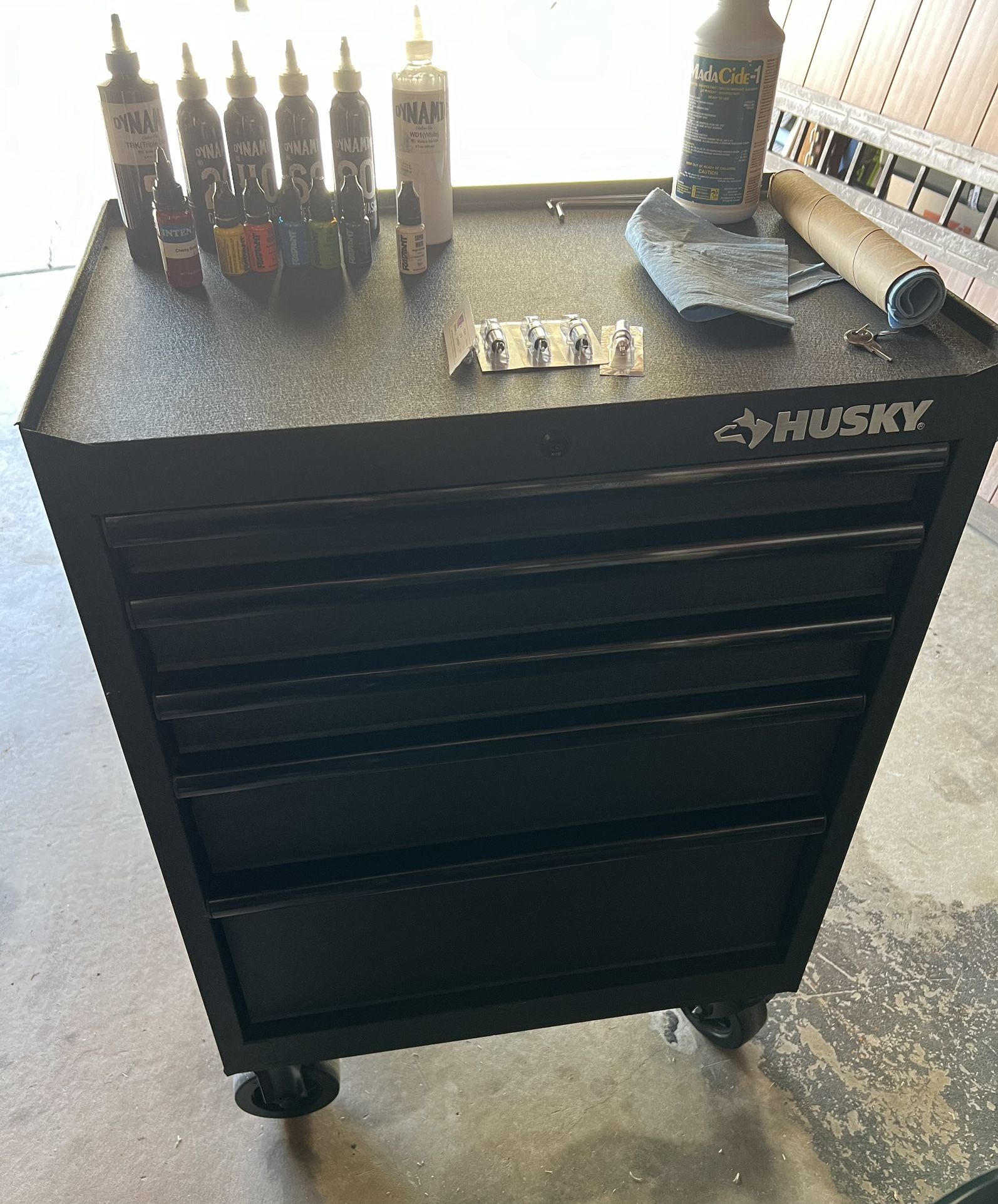 Husky Matte Black Sleek Tool Box for Sale in Norwalk, CA - OfferUp