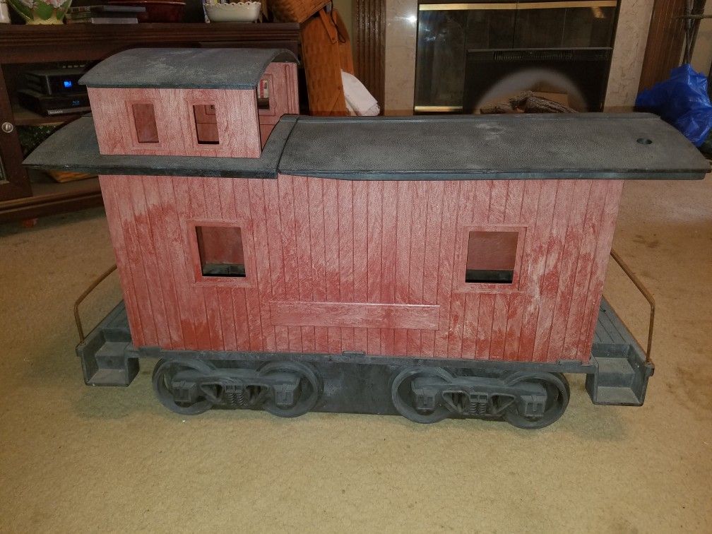 Vintage "Fesco Lines" Caboose Toy Box for Sale in Franklin, IN - OfferUp
