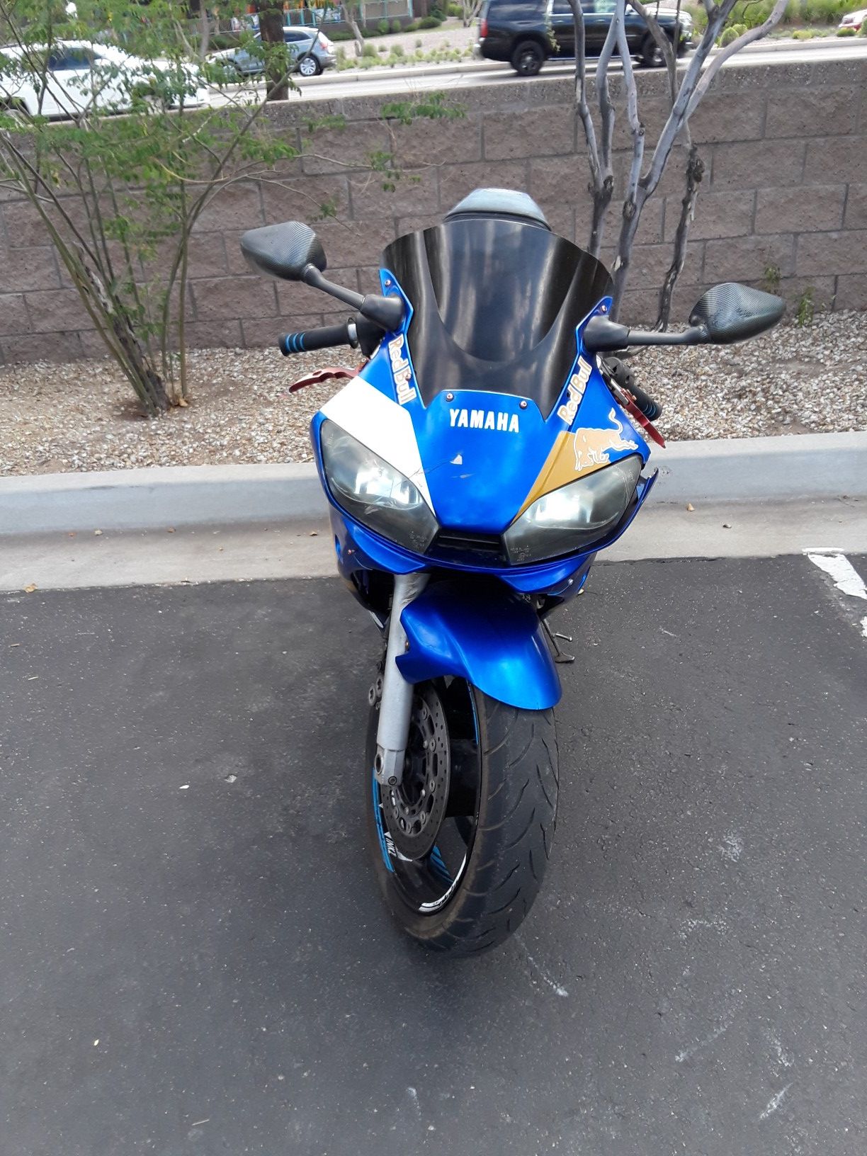 02 R6 for Sale in Phoenix, AZ - OfferUp