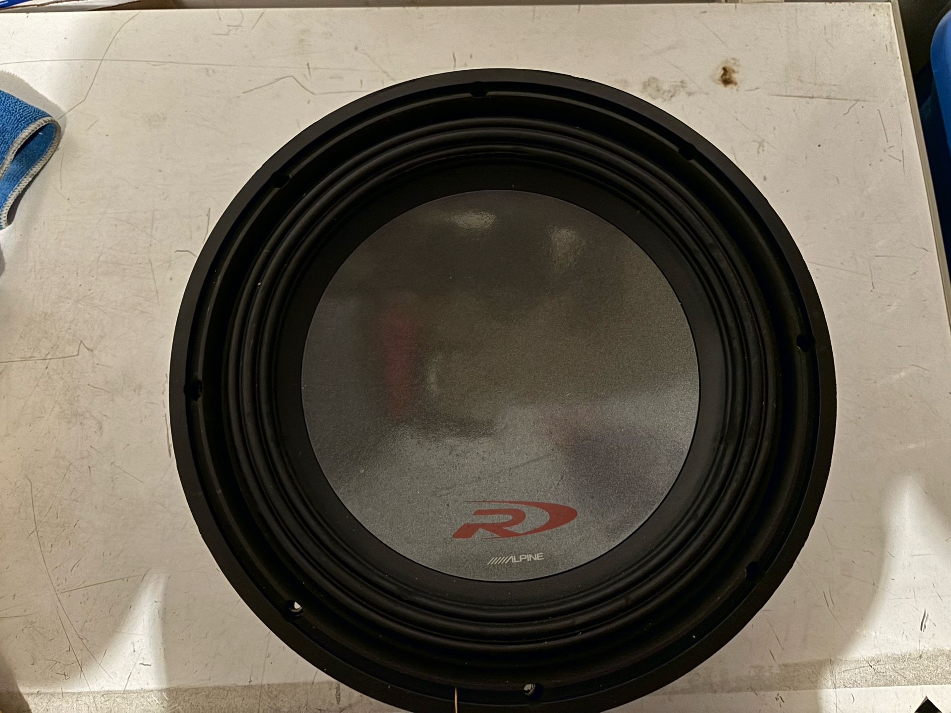 Have 3 Alpine Type R’s In Box All Good Work Order for Sale in Puyallup ...