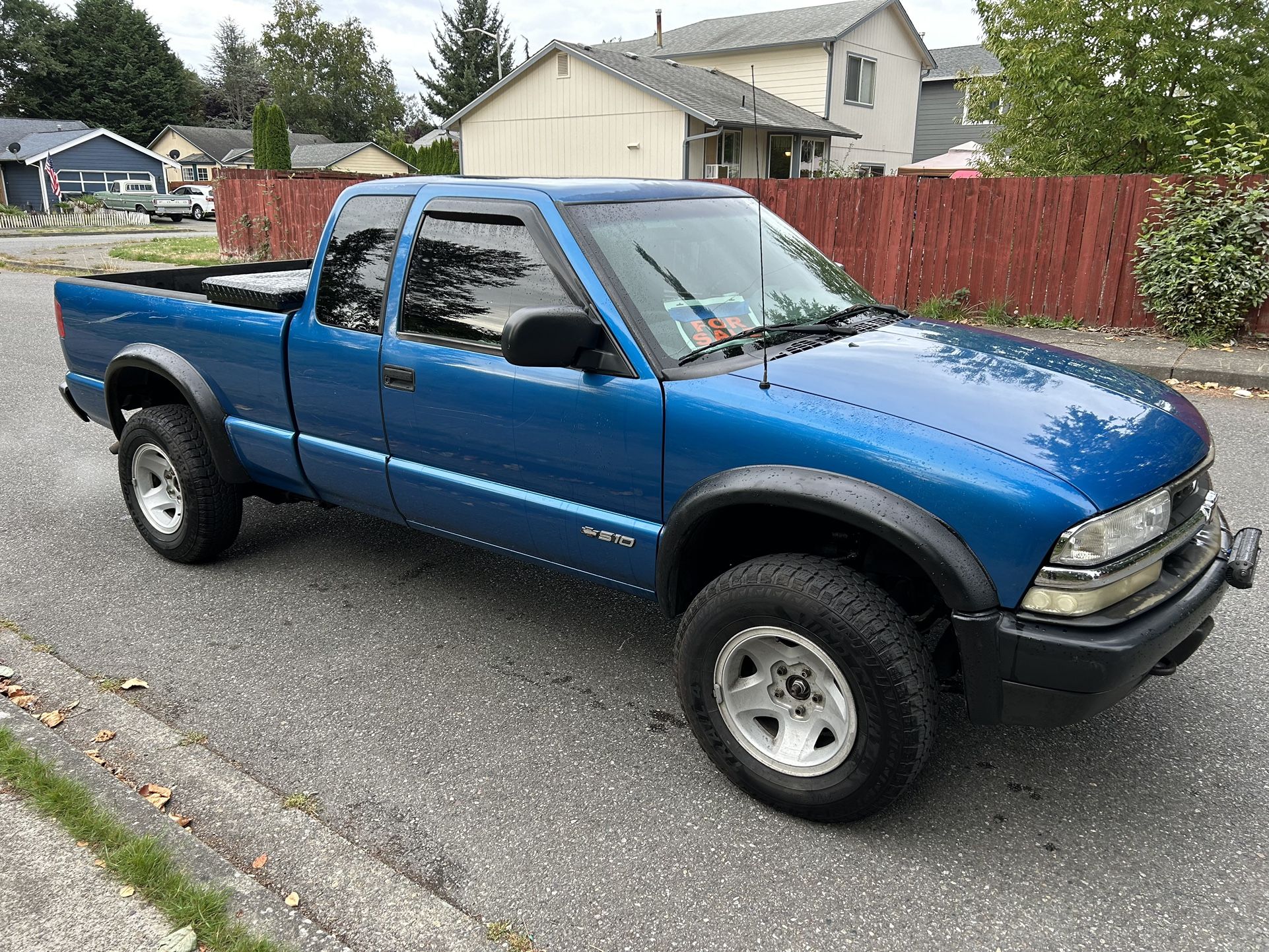 2001 Chevrolet S-10 for Sale in Marysville, WA - OfferUp