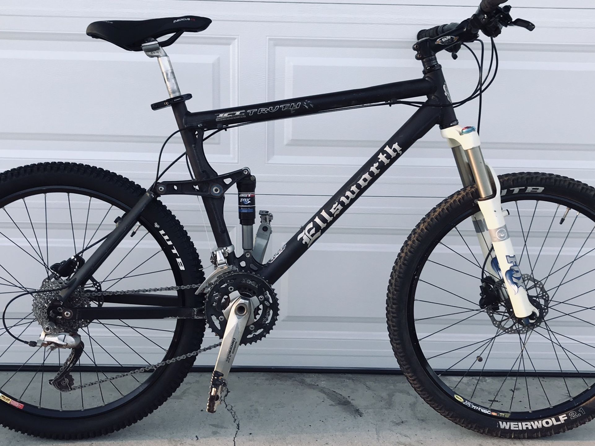 Ellsworth Truth Full Suspension Size Large Mountain Bike for Sale in ...