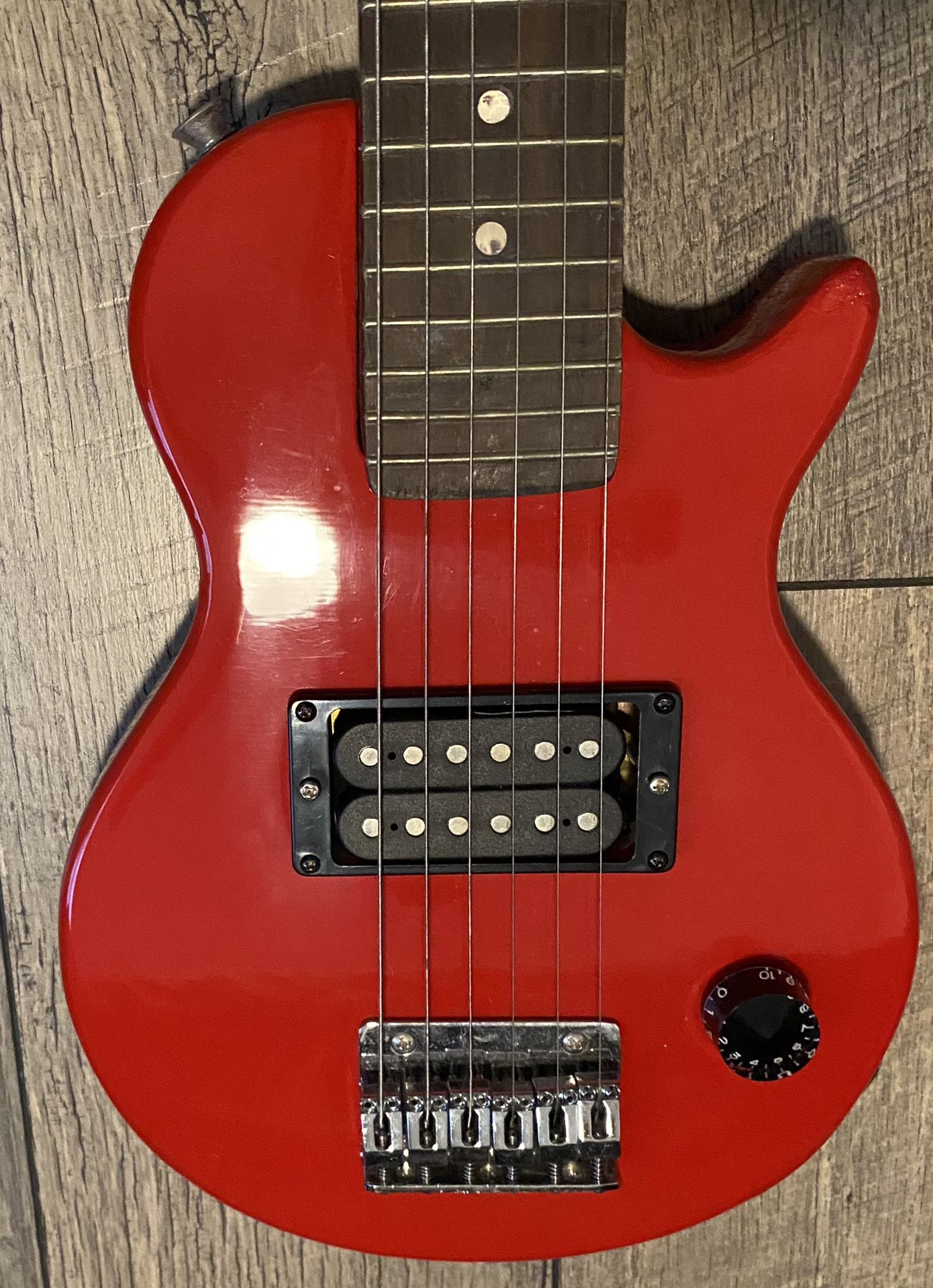 Epiphone Les Paul Roadie Mini Travel/Kids Guitar with Gig Bag-Red for ...