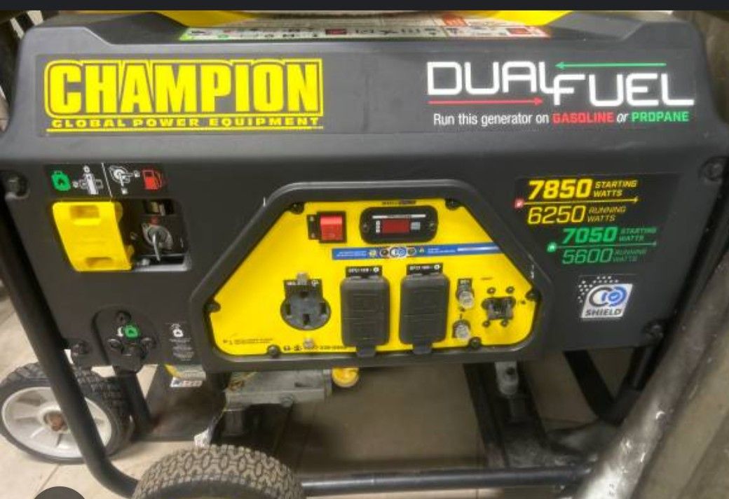 Champion 7850 Watt Dual Gas&Propane for Sale in Indianapolis, IN - OfferUp