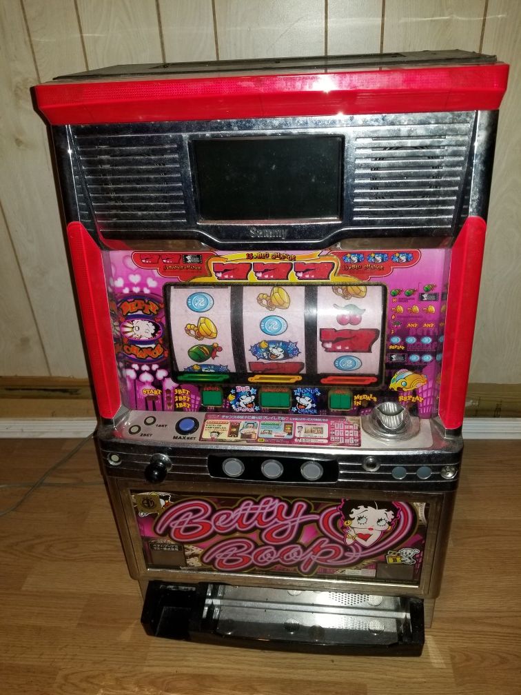 Betty Boop push button token slot machine with tv monitor for Sale in ...