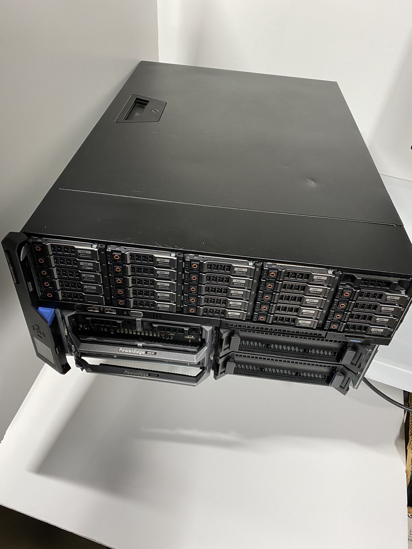 Dell VRtx Dual Server for Sale in Buena Park, CA - OfferUp