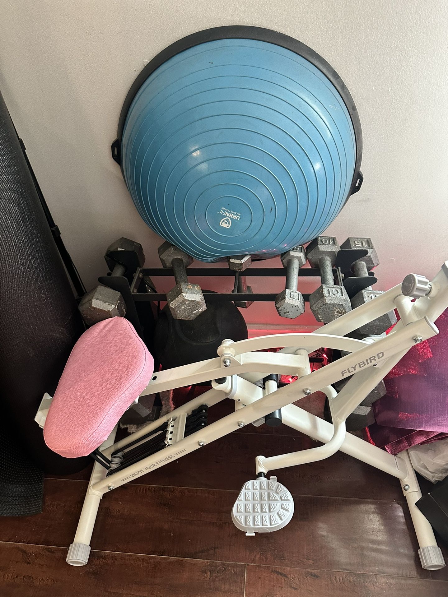 Early Bird Yard Sale Saturday Morning And Sunday Morning Only for Sale ...