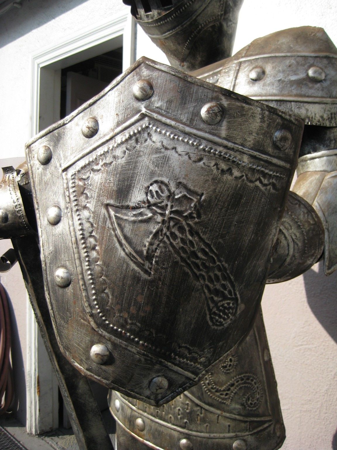 Medieval Knight Armour Statue 6 Foot Alum Life Size Standing Sword for ...
