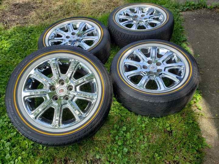 Vogue tires and rims 235 55 17 for Sale in East Chicago, IN - OfferUp