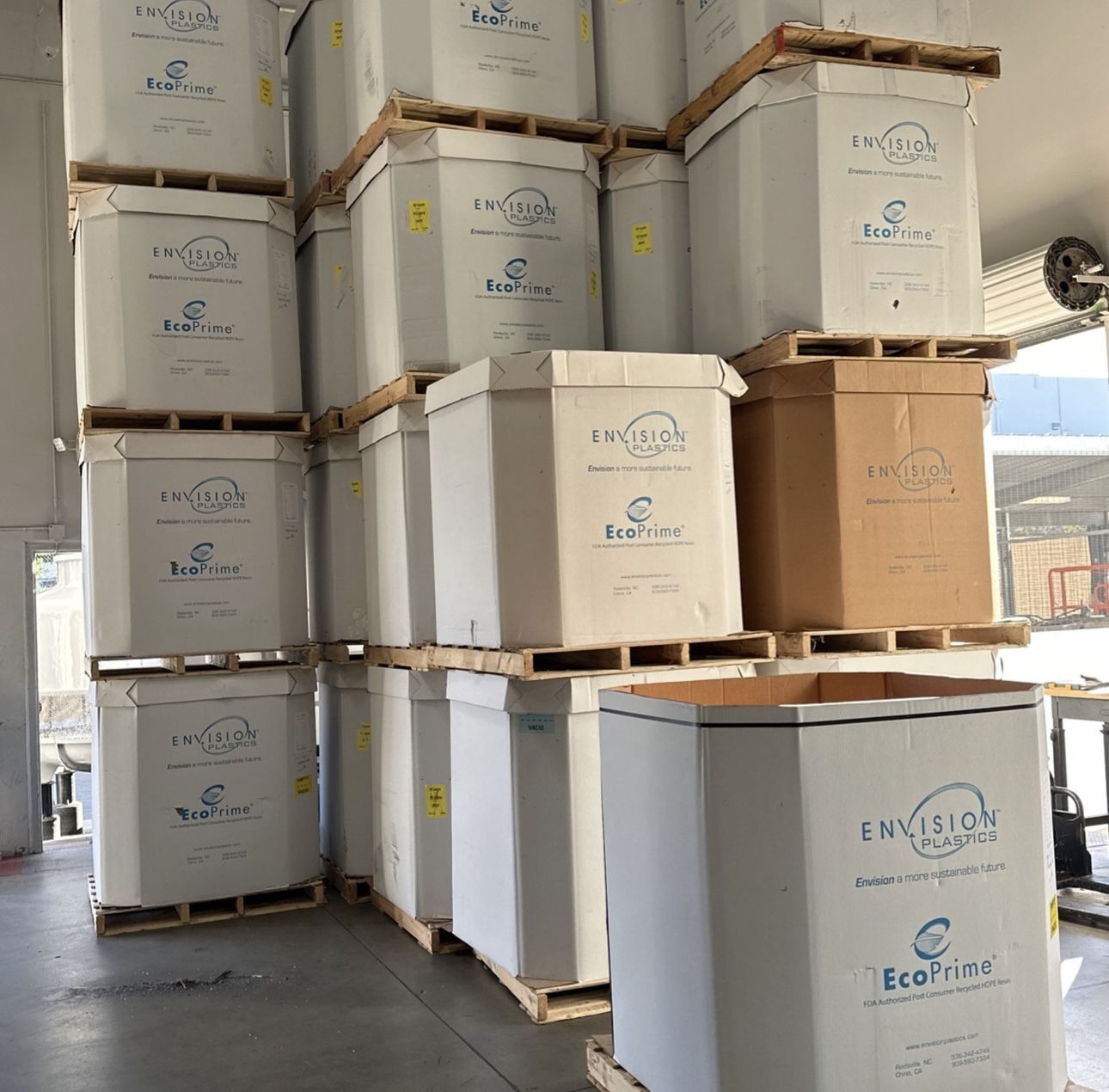 New Gaylord Octogons for Sale in Corona, CA - OfferUp