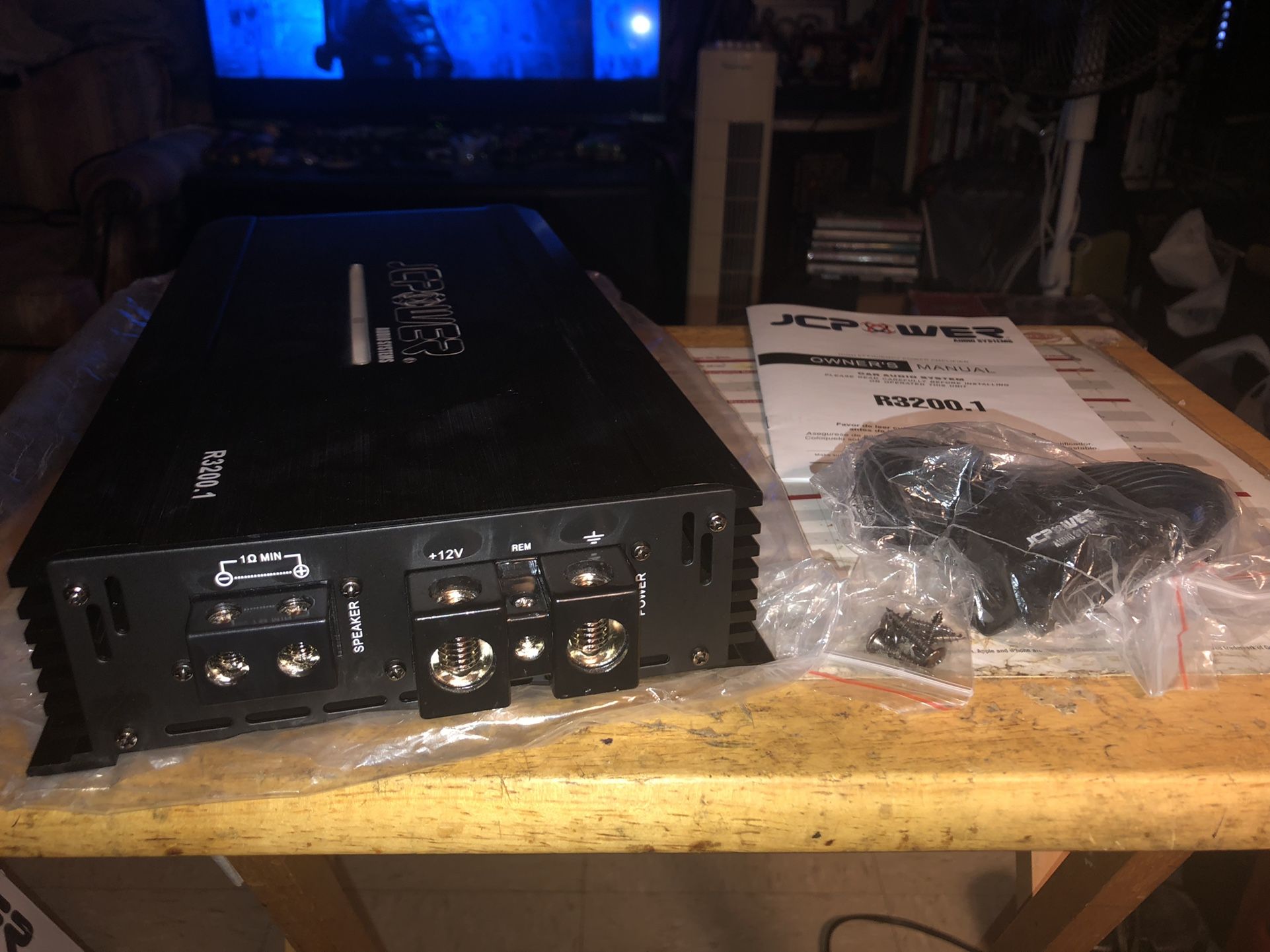 Brand New JC Power Audio Systems RS Series R3200.1 Power Amplifier 1 ...