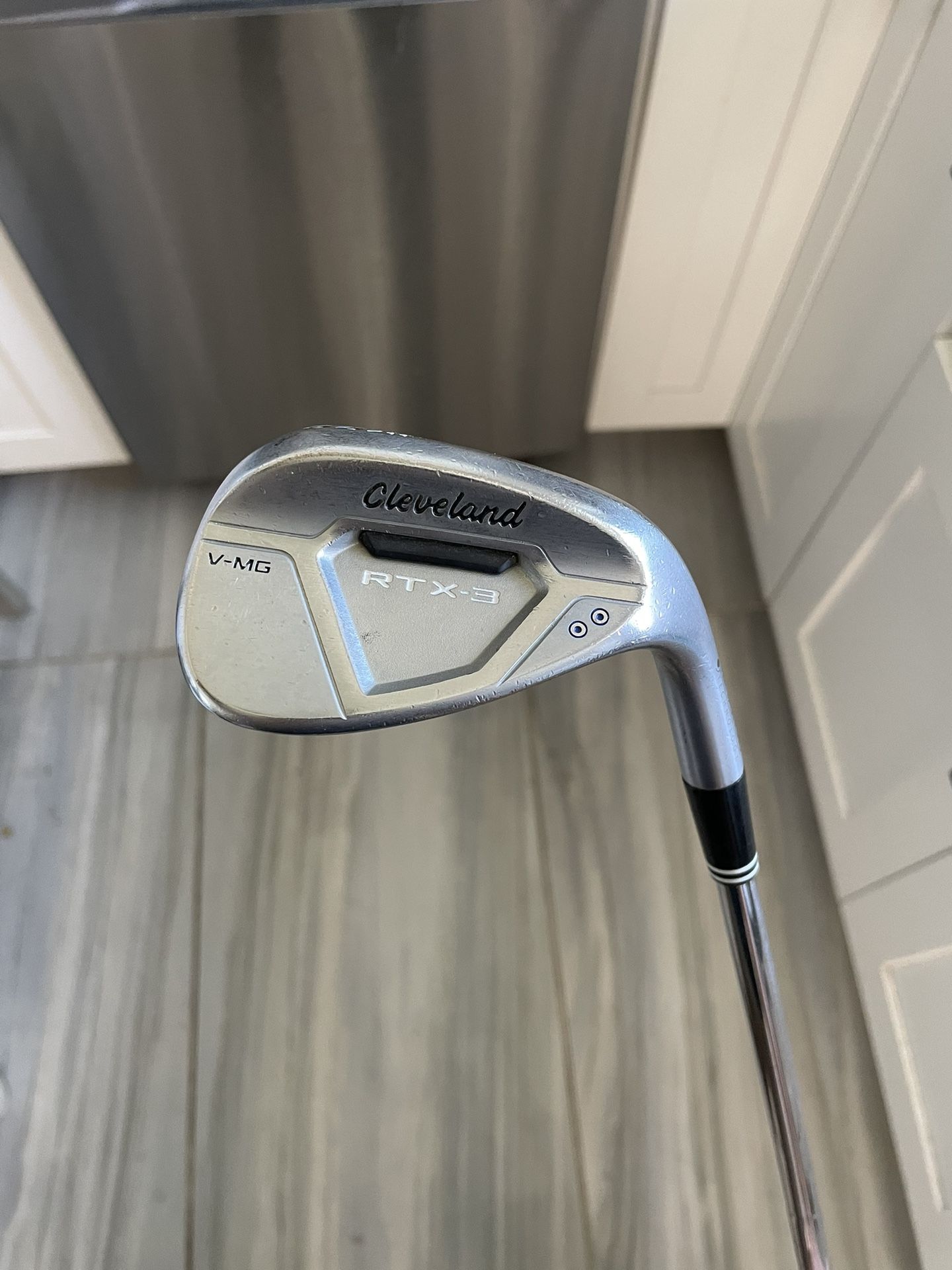 Cleveland RTX-3 V-MG 56*/11 Wedge, Dynamic Gold Steel Shaft, 34.5” RH ...