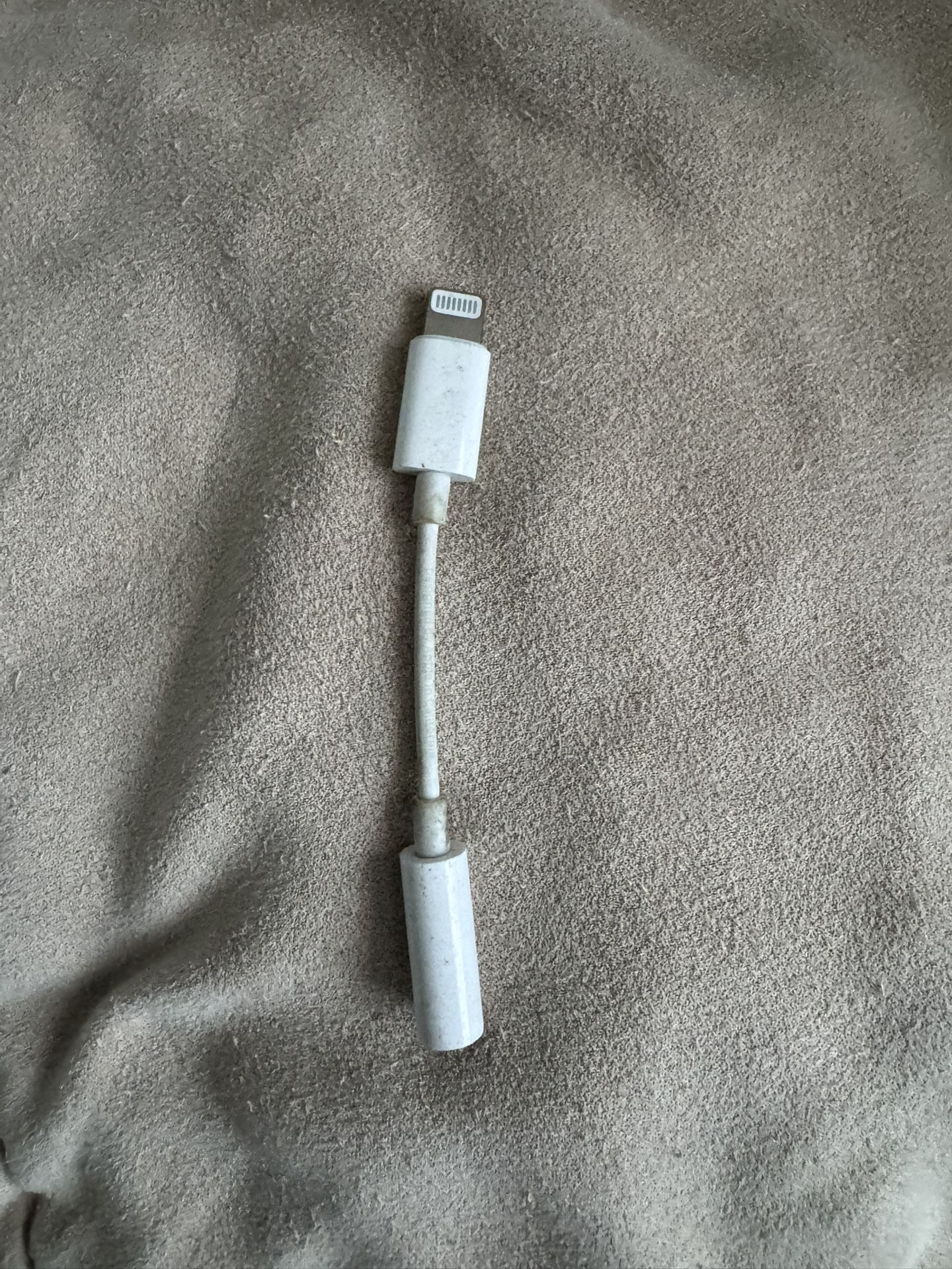 IPHONE JACK ADAPTER for Sale in Philadelphia, PA - OfferUp