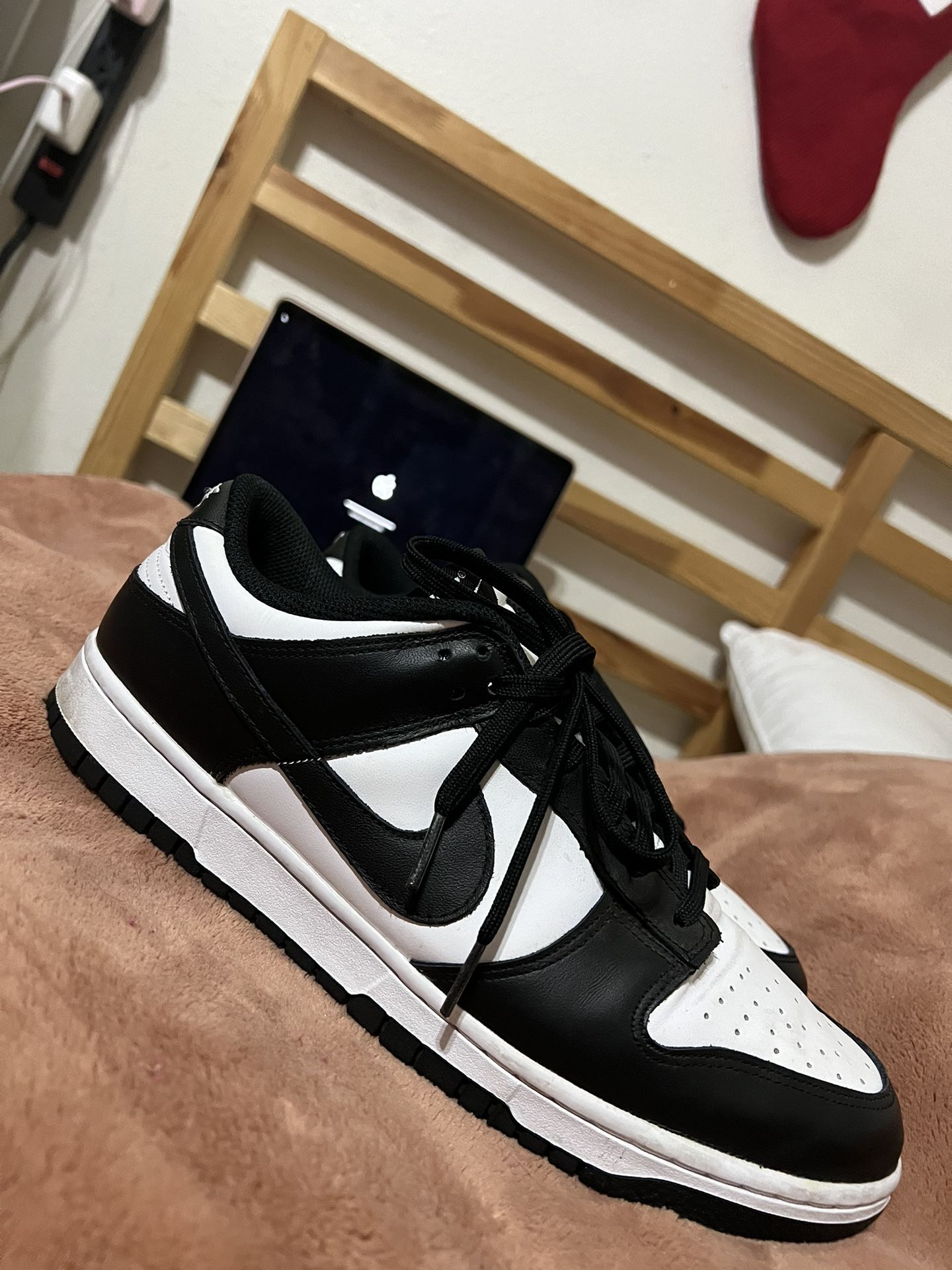 Nike Panda Dunks for Sale in Anaheim, CA - OfferUp