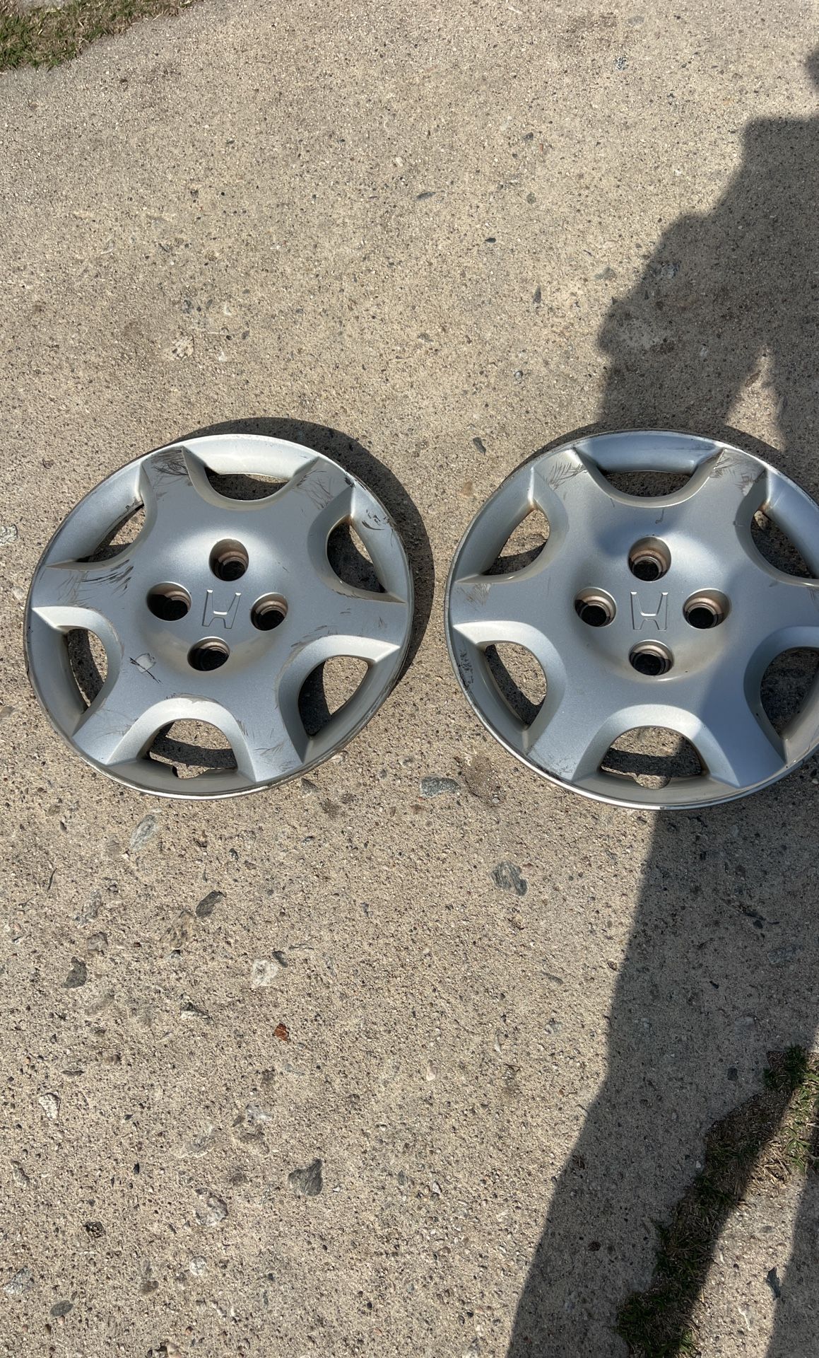 Honda Hubcaps 14” - OEM for Sale in Los Angeles, CA - OfferUp