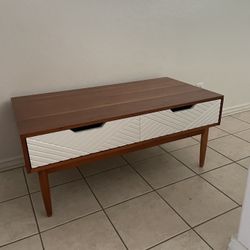 Opalhouse Coffee Table for Sale in Phoenix AZ OfferUp
