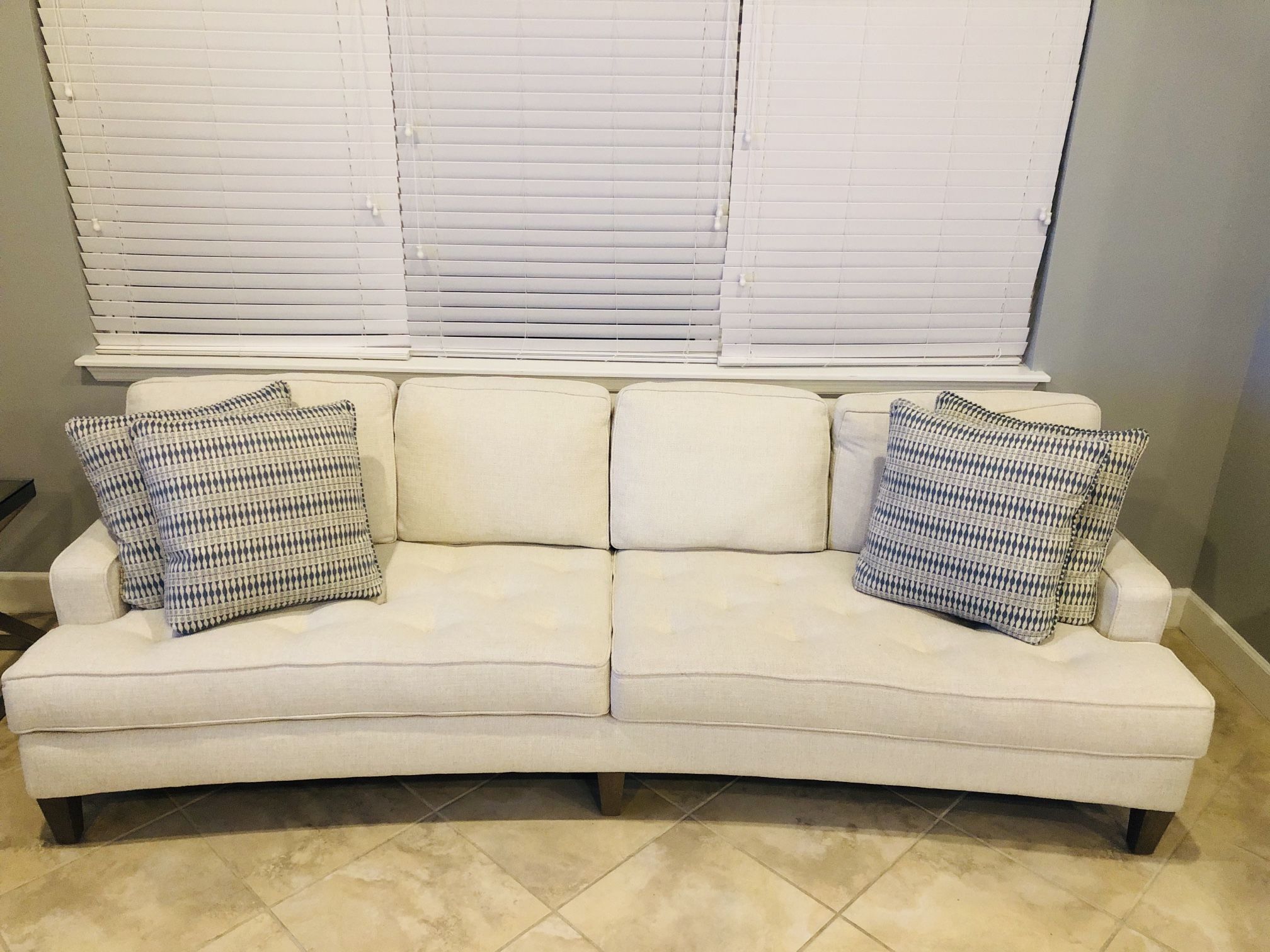 Haverty’s Gianna Conversation Sofa for Sale in Edgewood, FL - OfferUp