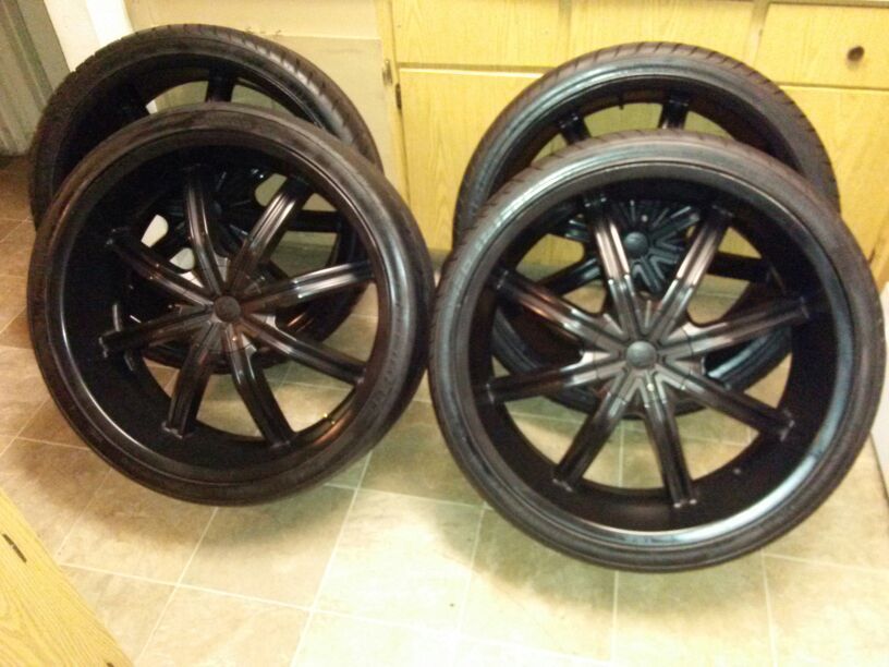 26 INCH RIMS WITH TIRES. 5 LUG UNIVERSAL for Sale in Phoenix, AZ - OfferUp