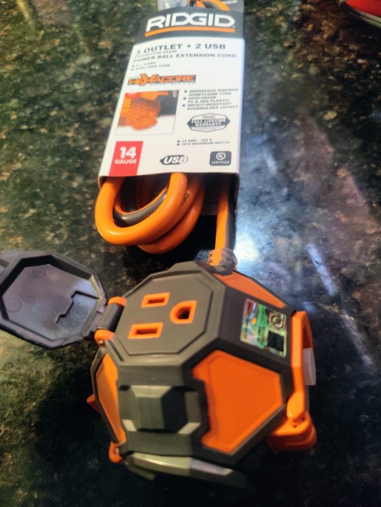 Ridgid 3-Outlet 8ft Power Ball Extension Cord Plus USB (Each, More ...