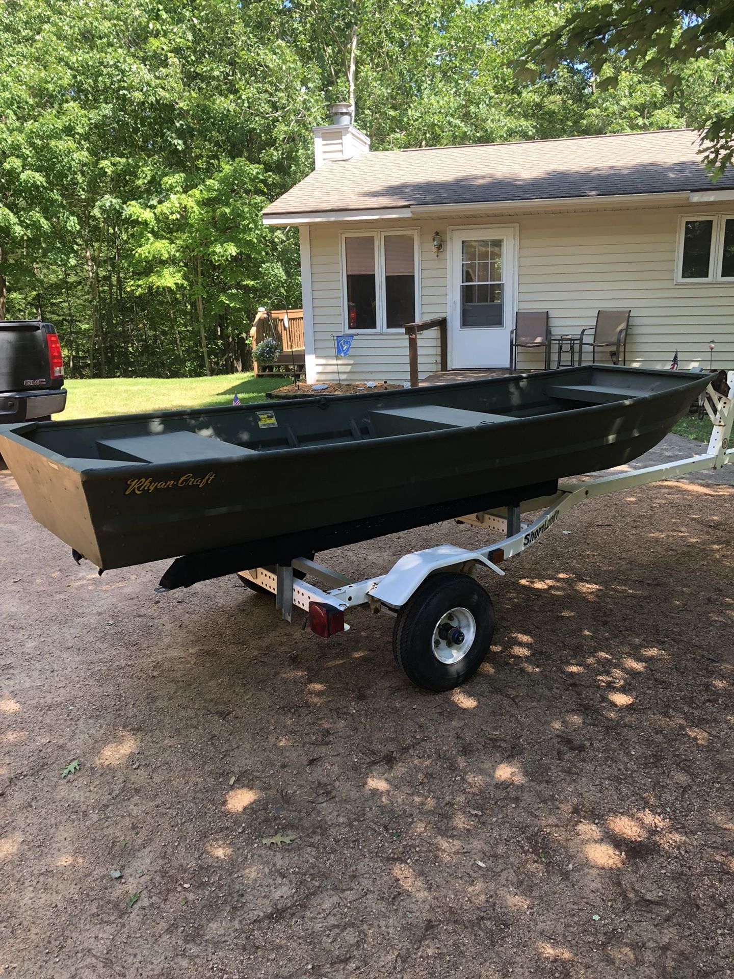 Rhyan Craft 12 foot Jon Boat Fresh Paint for Sale in Minocqua, WI - OfferUp