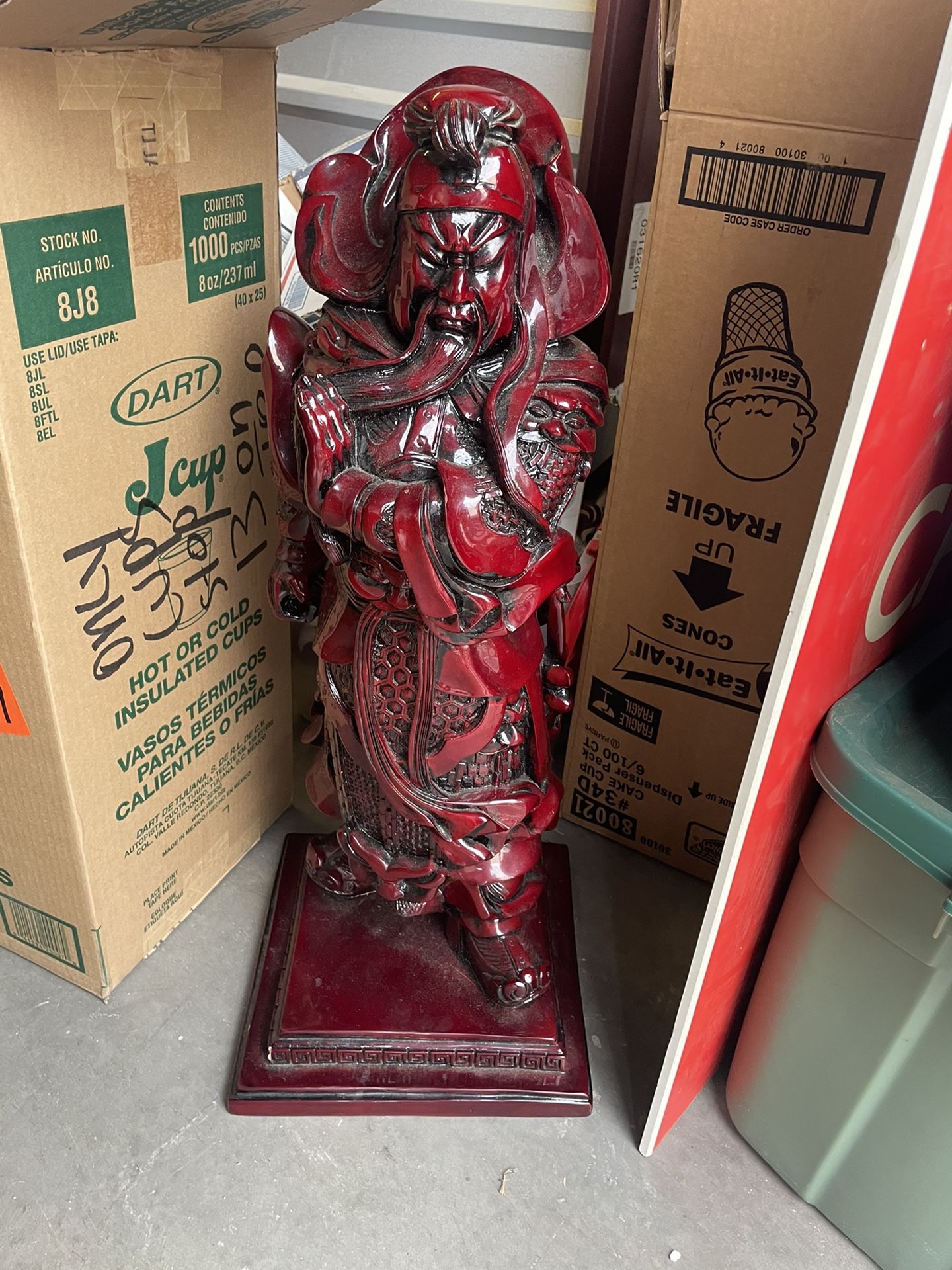 Asian Resin Red Samurai! 2ft Tall Heavy for Sale in Las Vegas, NV - OfferUp