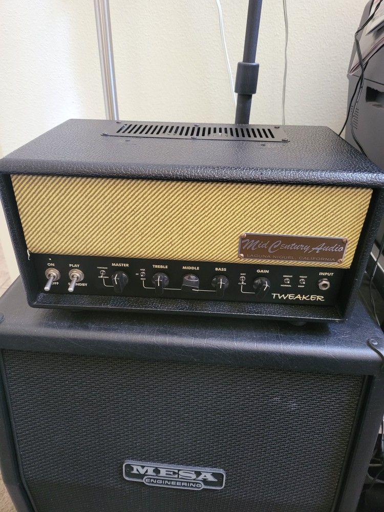Egnater Tweaker 15 Tube Amp Head for Sale in Rancho Cucamonga, CA - OfferUp