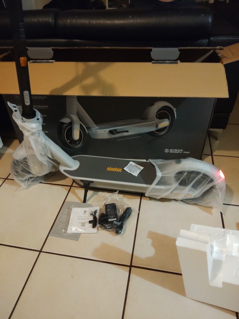 Ninebot Max G30Lp - Electric Scooter ( New ) for Sale in Tempe, AZ ...